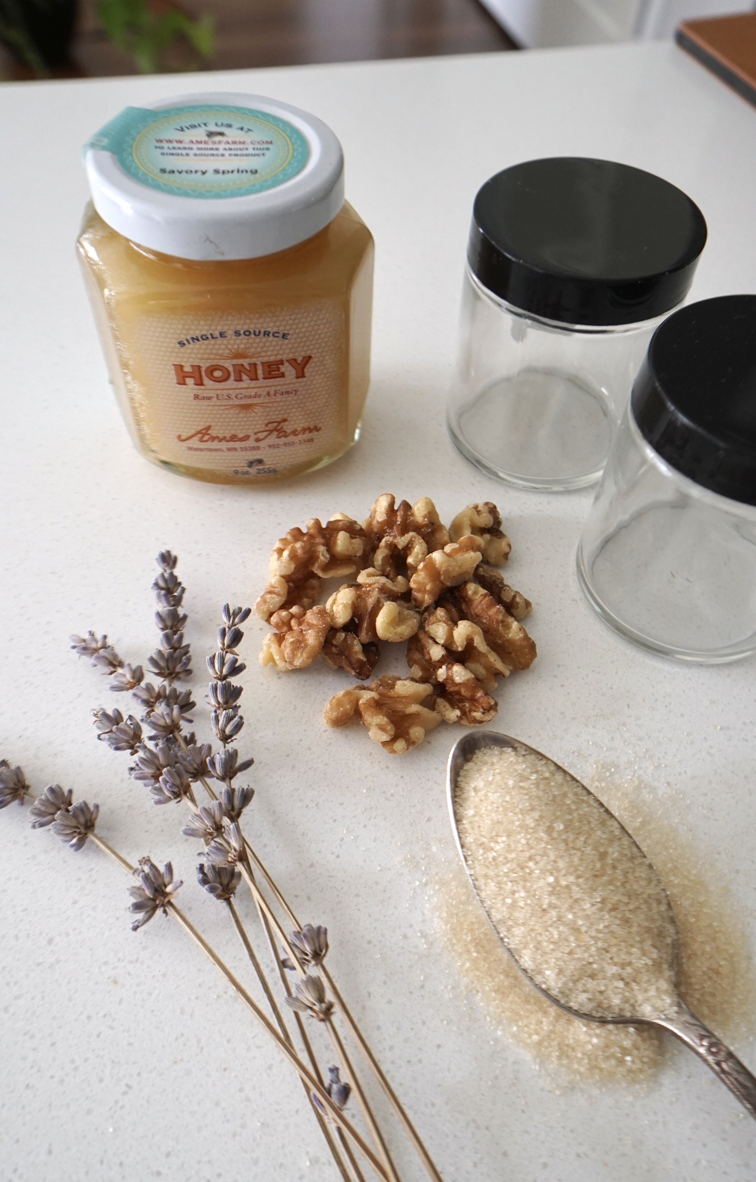 DIY Natural Face & Body Scrub with Raw Honey + Sugar — Nattie Up North
