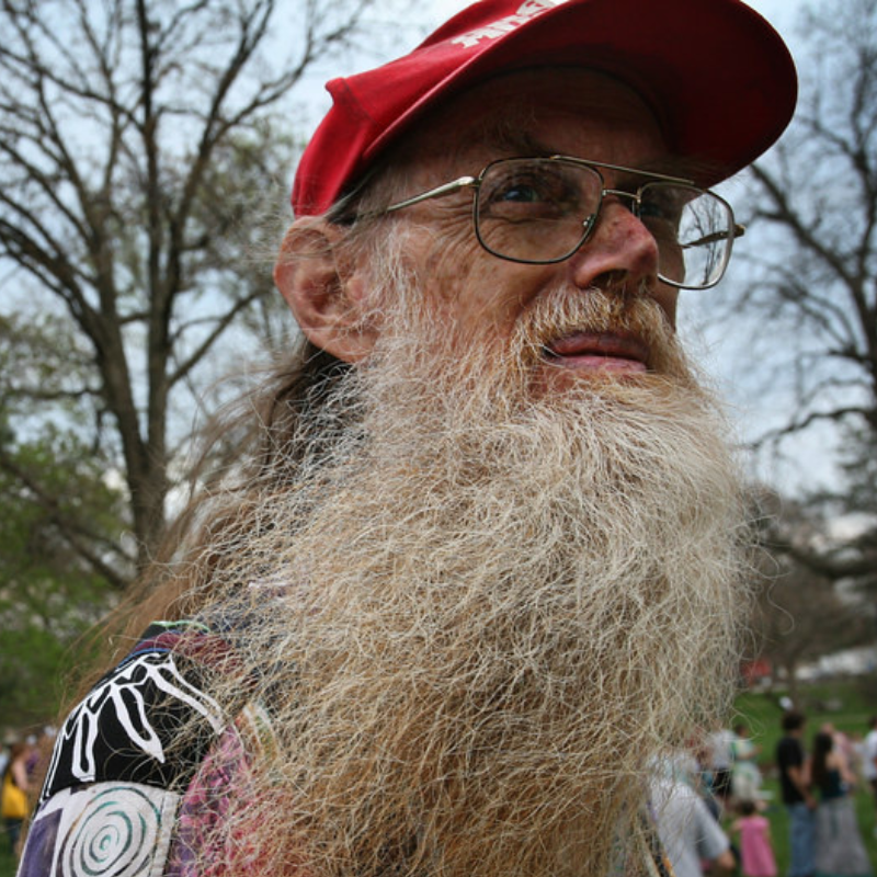 The poem ":An Ode to Lee" — Jason Z Guest