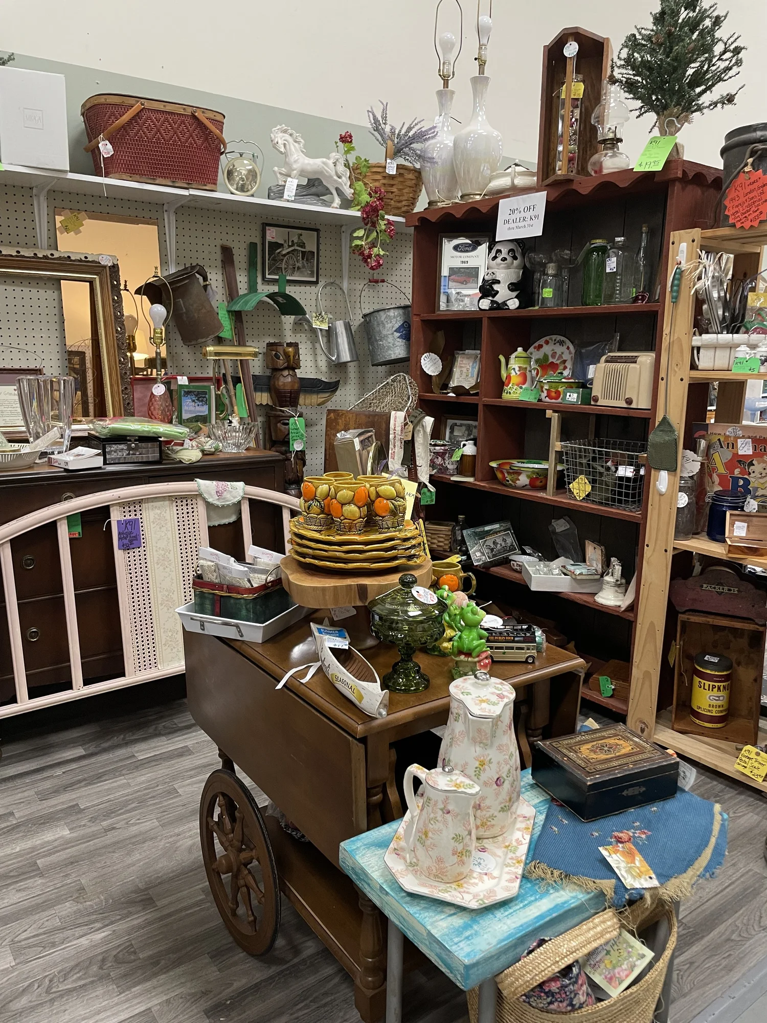 Unique Booths — Originals Mall of Antiques
