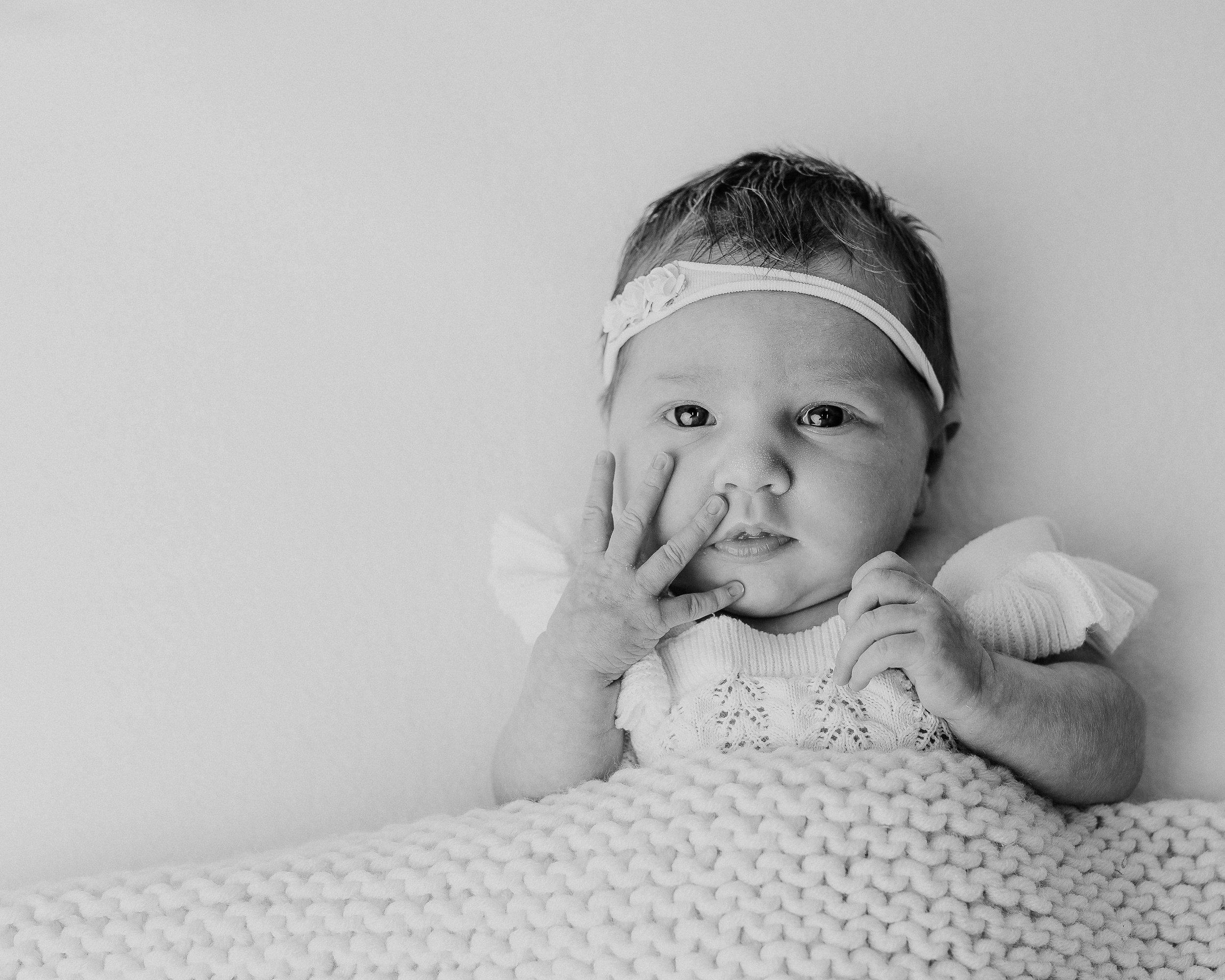 Specialises in natural and authentic Newborn and Maternity photography ...
