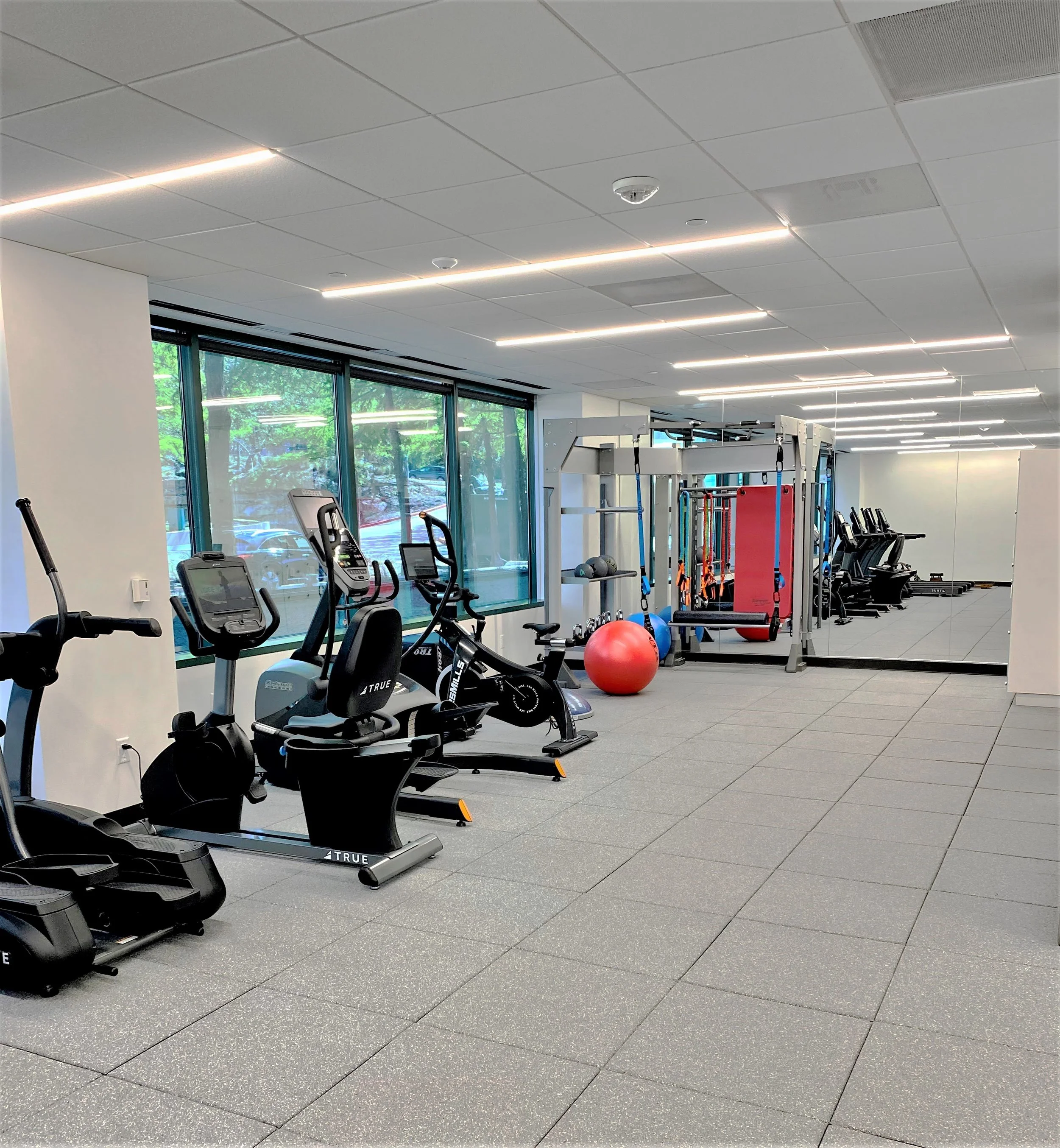 Amenity Center — KDS de stijl interiors