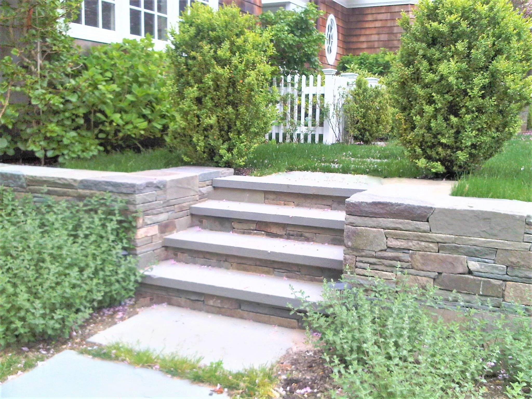 Veneers, Steps and Patio Masonry Construction in The Hamptons — M.O.E ...