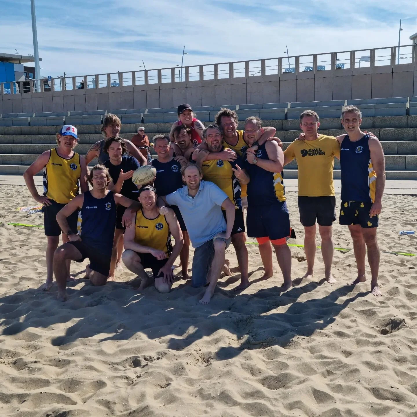 Beach-Touch-Rugby — De Haagsche Meesters