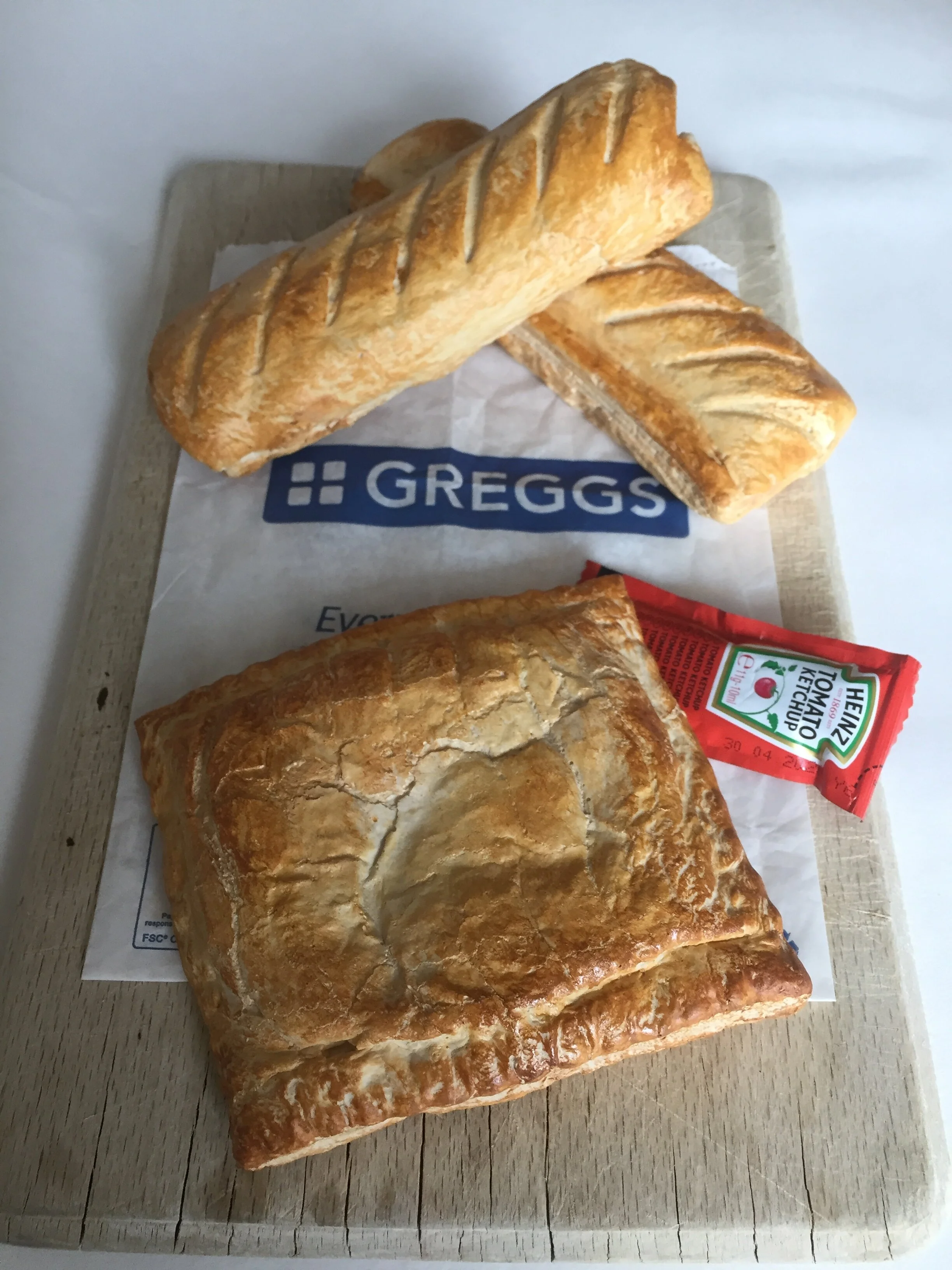 Extraordinary Fake Food for display props.