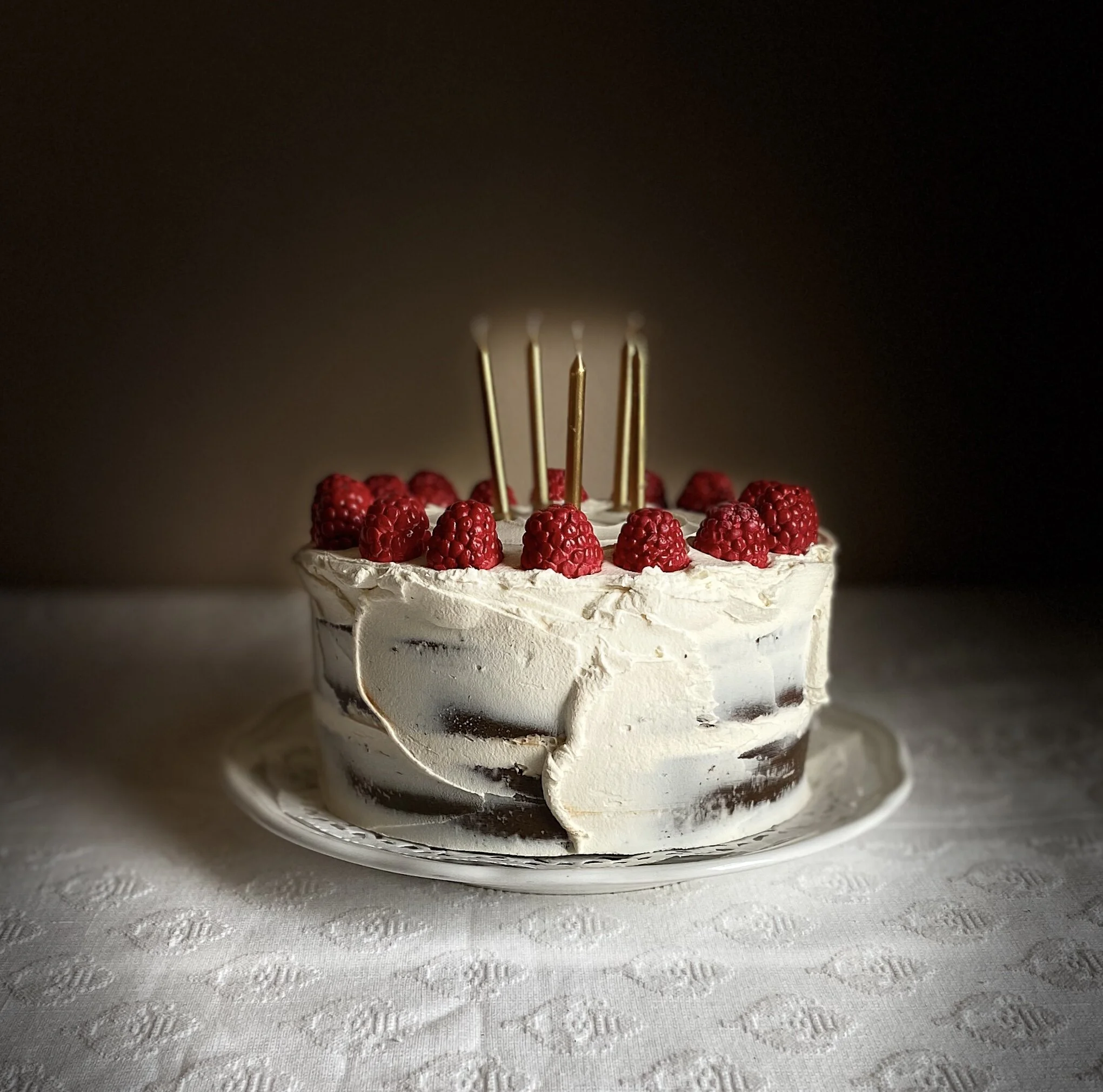 Extraordinary Fake Food for display props.