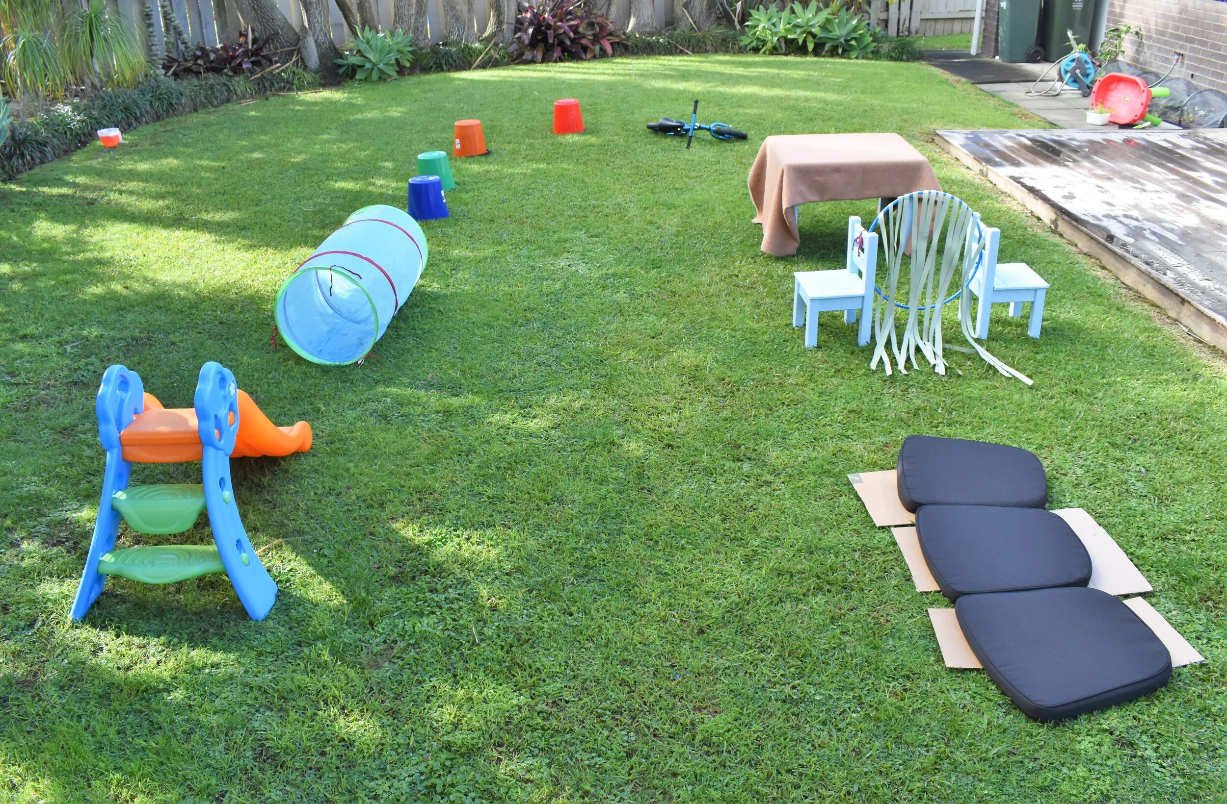 5 tips for outdoor play with play ideas to match — Easy Play Ideas