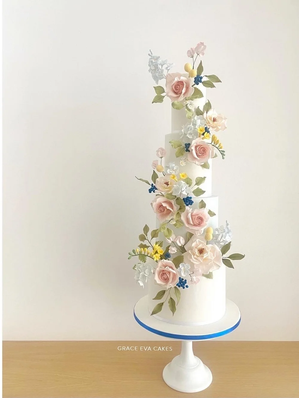 carved novelty celebration cakes — GRACE EVA CAKES