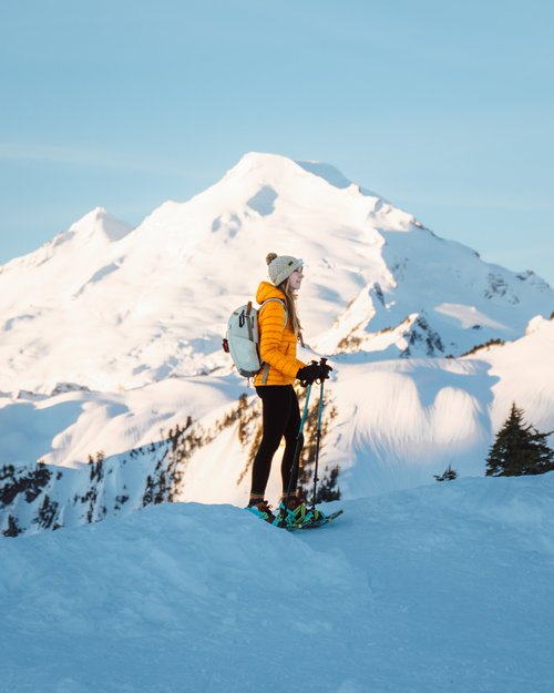 Winter Hiking Gear and Clothes Guide: What to Wear Winter Hiking — Erin ...