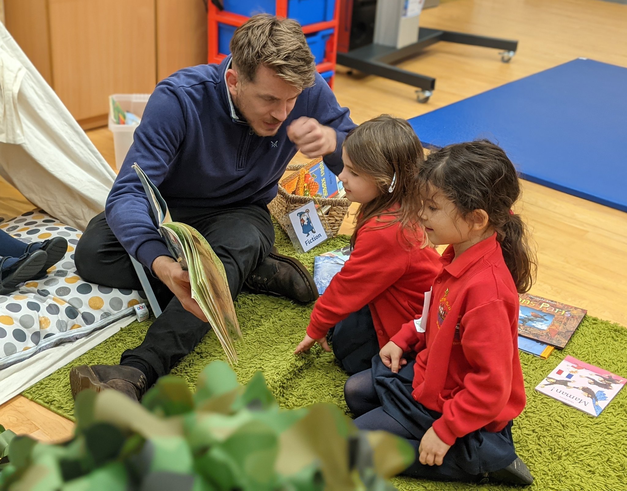English — Hotham Primary School