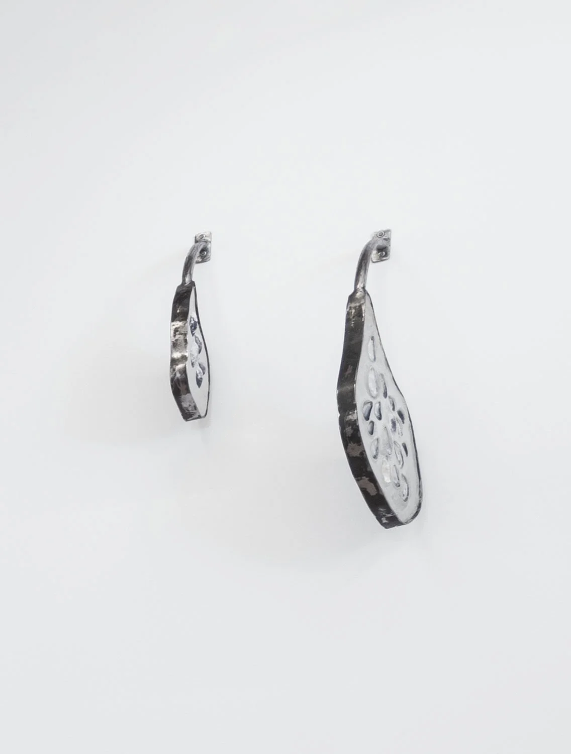 MUSSEL TEARS — Tori Wrånes