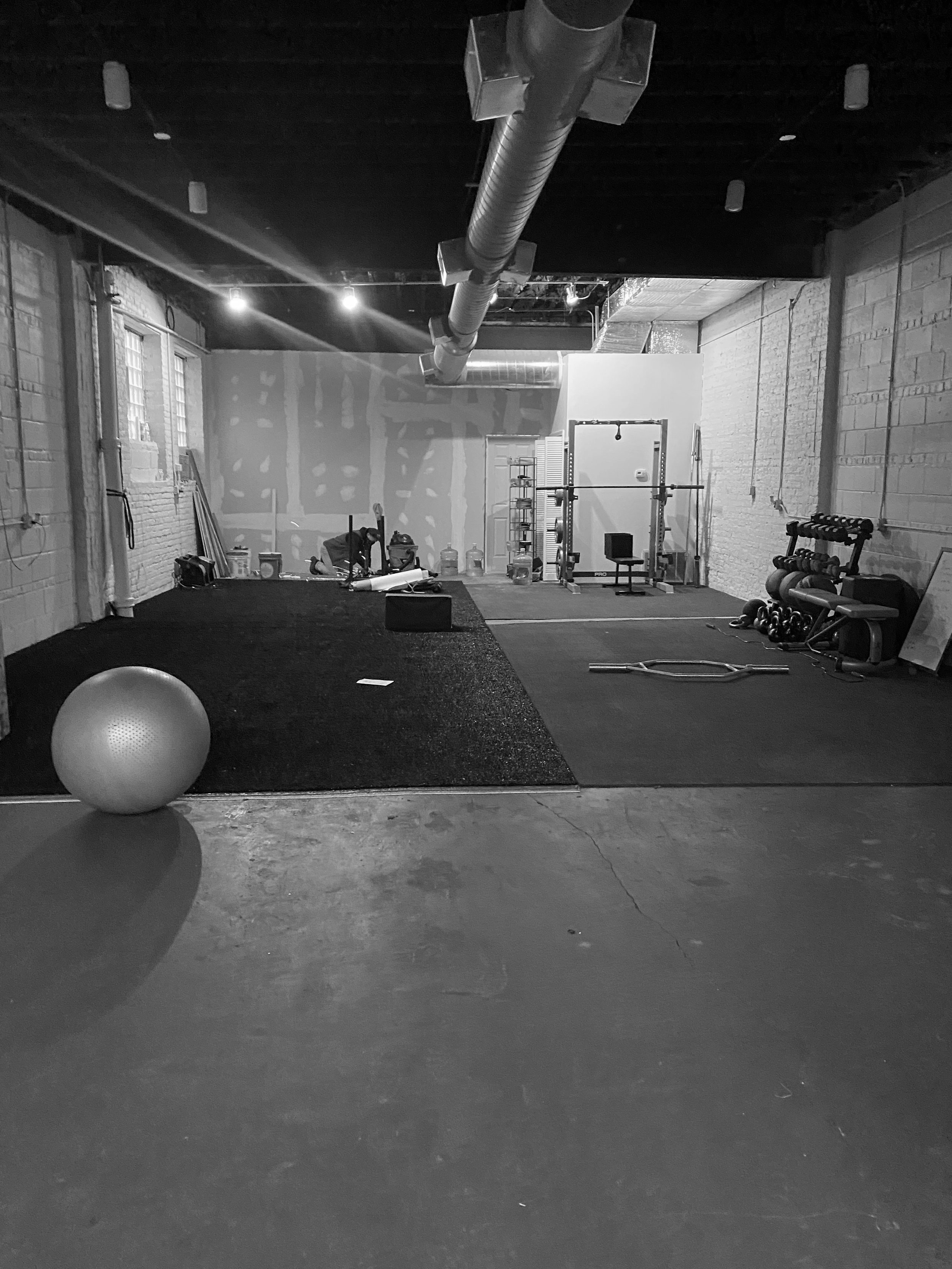THE GARAGE CHICAGO GYM GYM