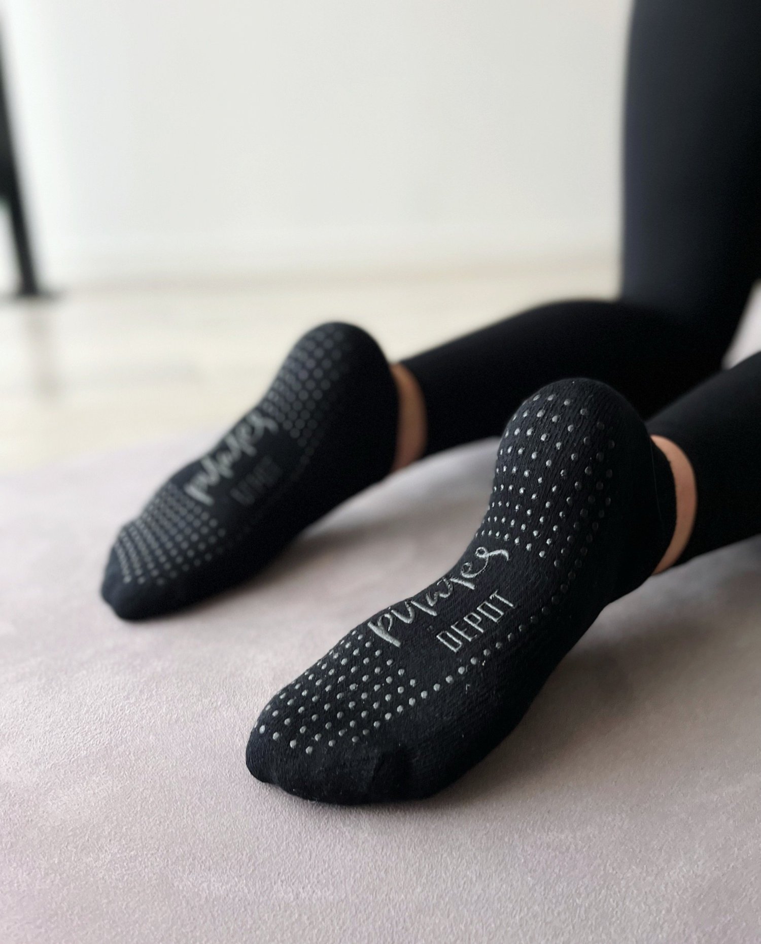 Pilates Grip Socks in French Lilac (Low Rise) — The Pilates Depot