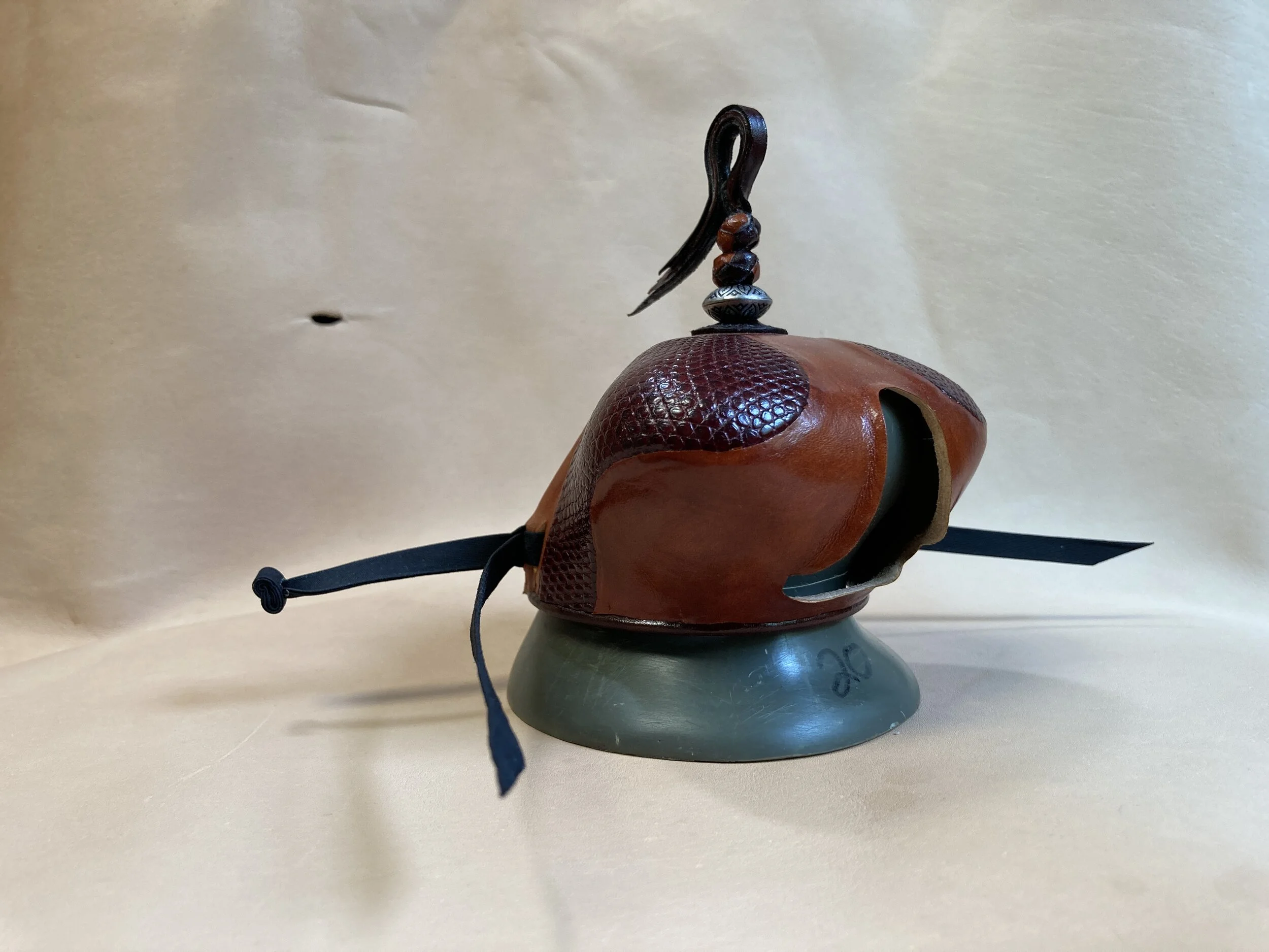 Sewn Dutch Hoods — HAWKEYE FALCONRY SUPPLY