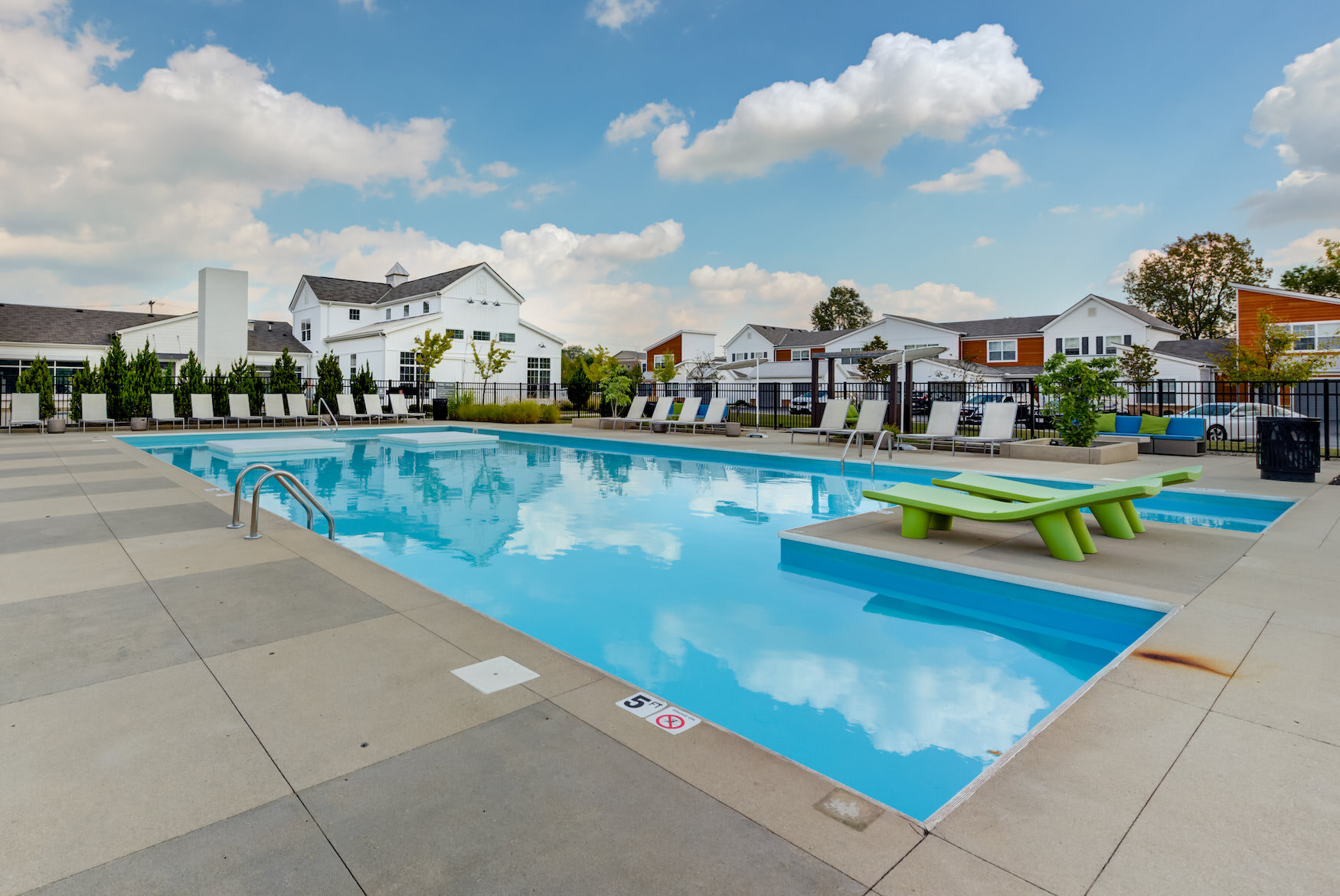 Photo Gallery | New Albany Apartments — The Gramercy New Albany