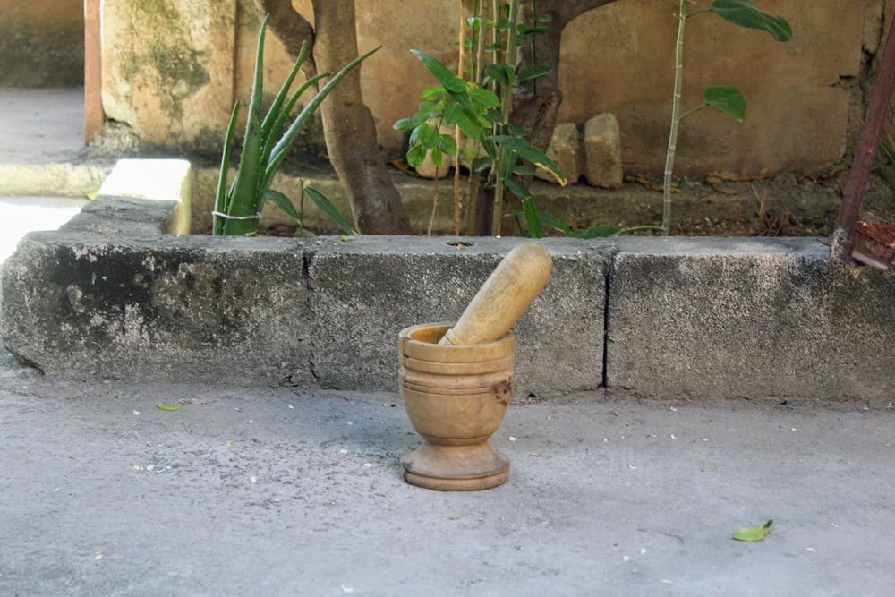 Pilon (Mortar & Pestle) — Mercy Beyond Borders