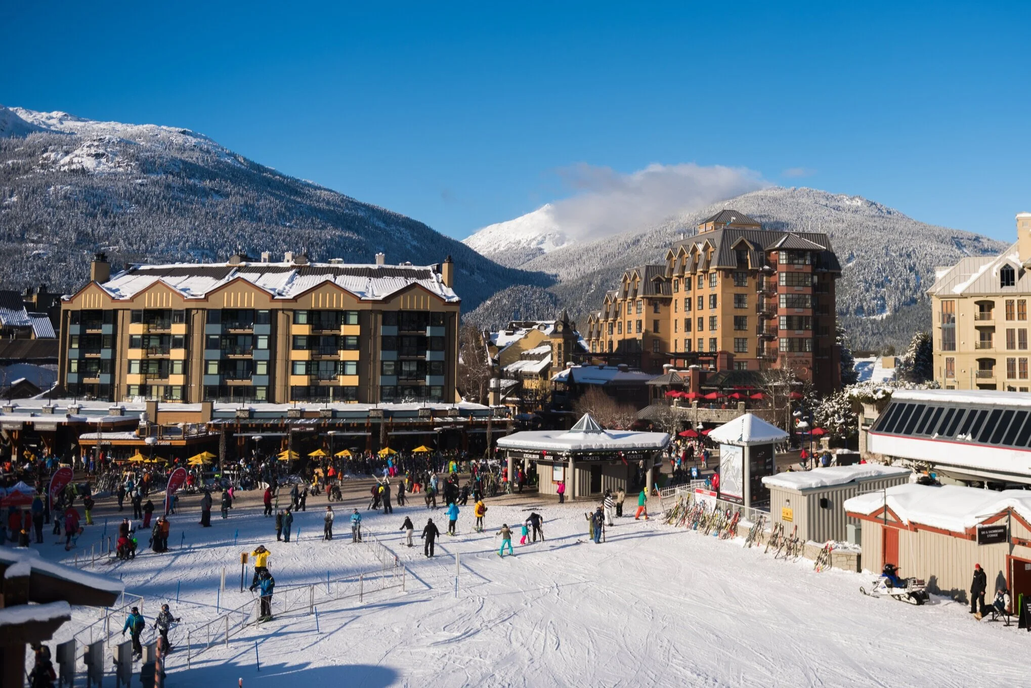 Carleton Lodge: Whistler Village Hotel