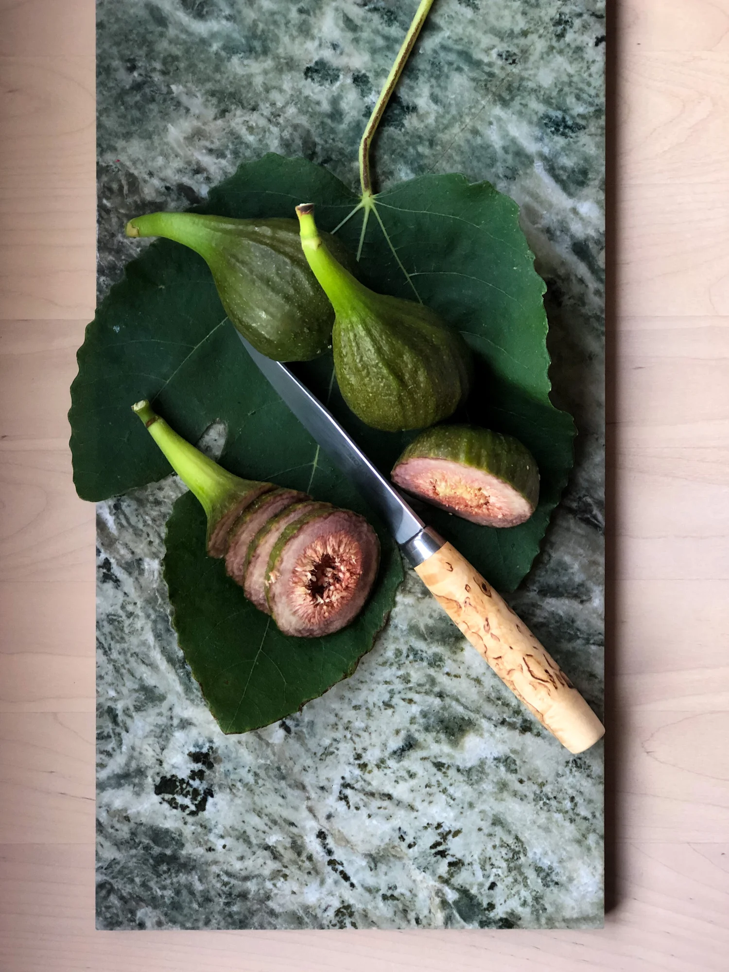 Tarte flambée with figs, chèvre & rosemary flavoured honey. — Life of a ...