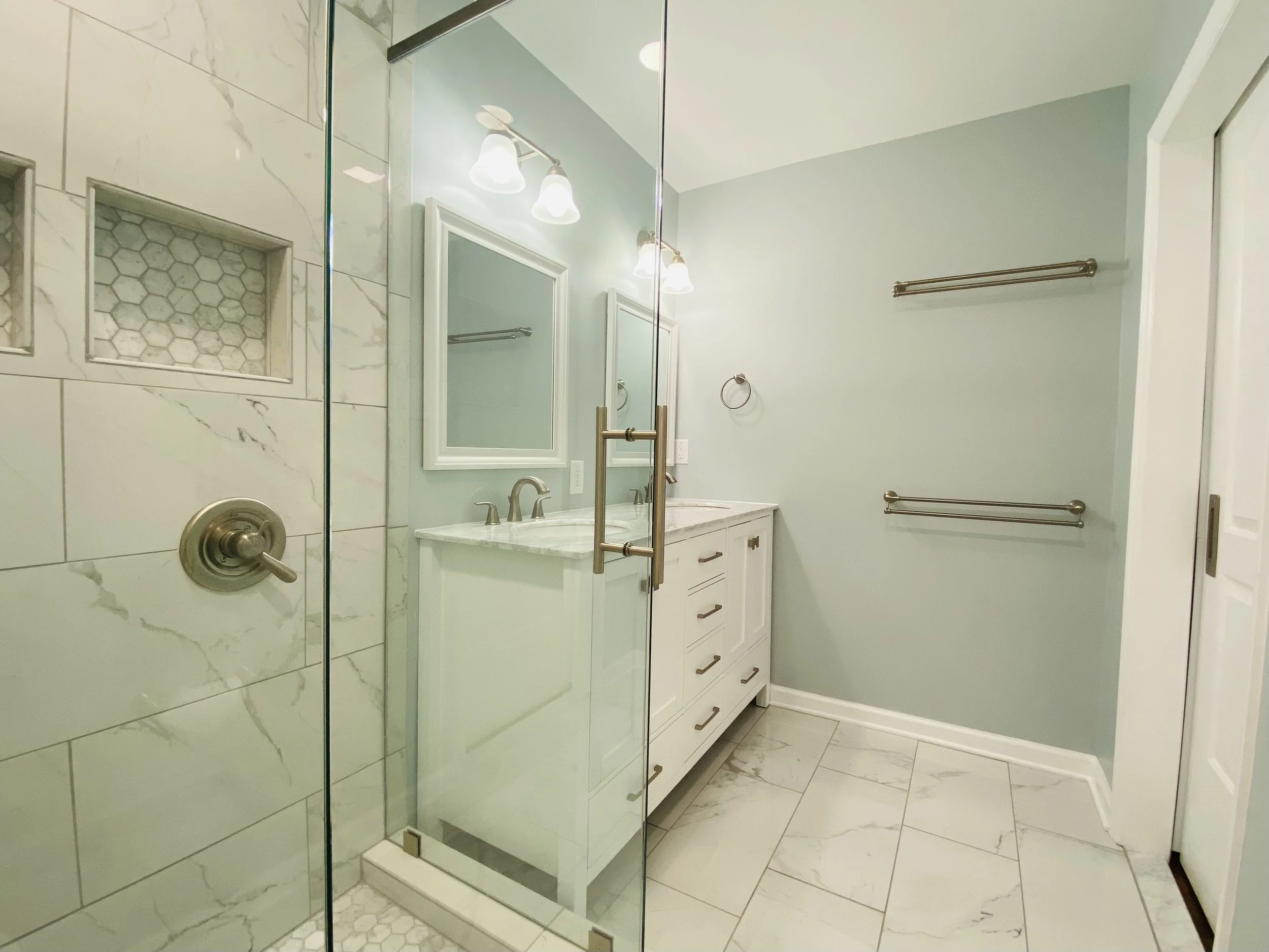 Bathrooms — Dove Creek Contracting