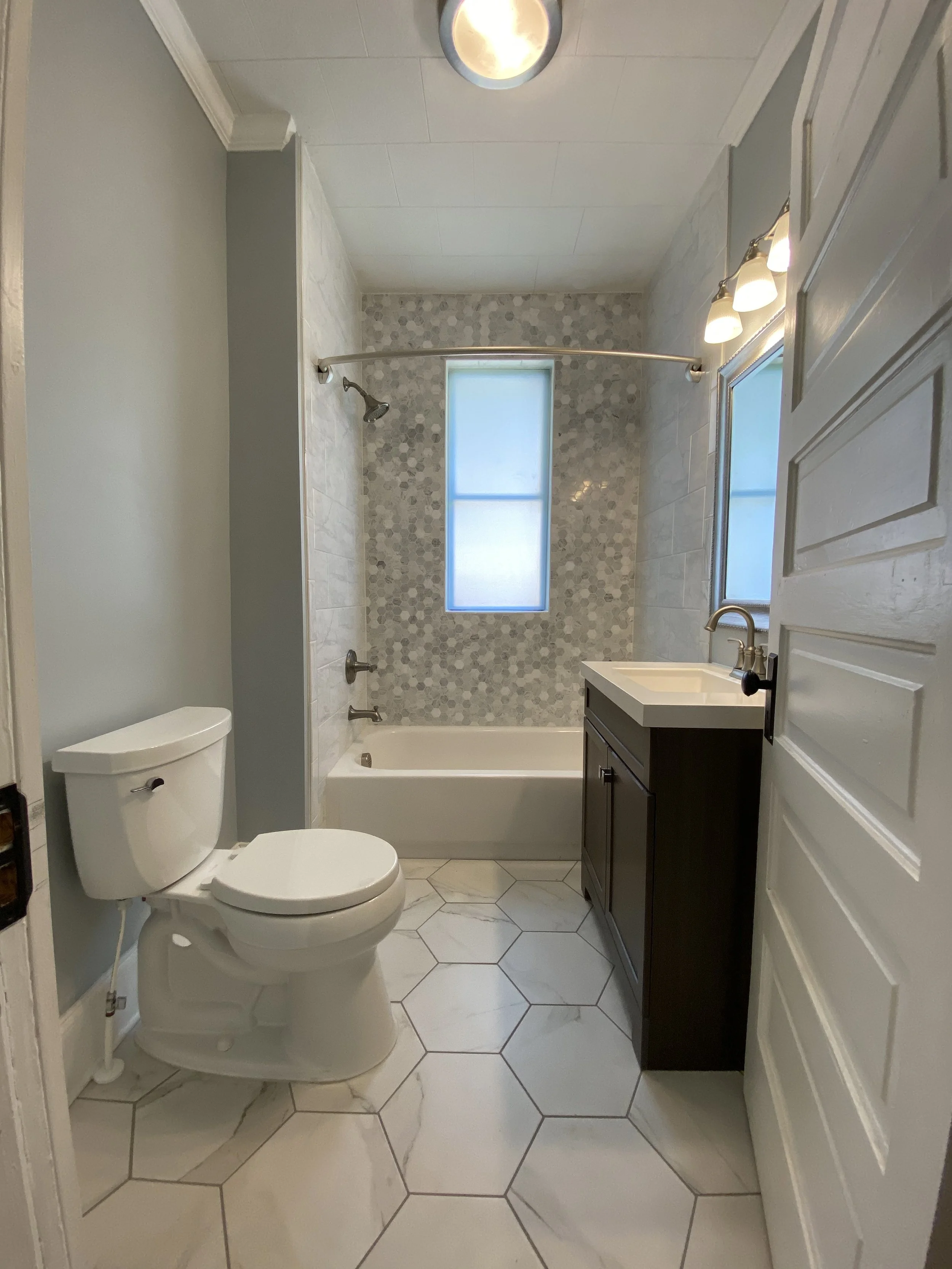 Bathrooms — Dove Creek Contracting