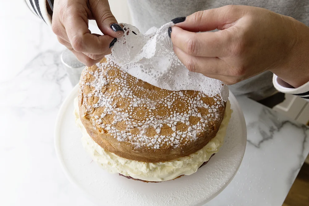 Cake Doilies Decoration