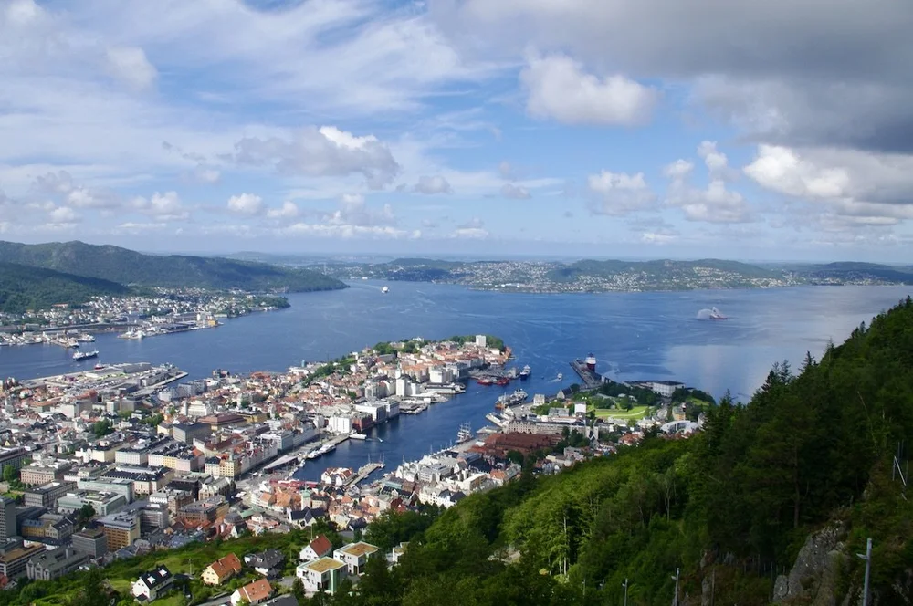 Vidden Bergen - fra Fløyen til Ulriken — Fjellvenner.no