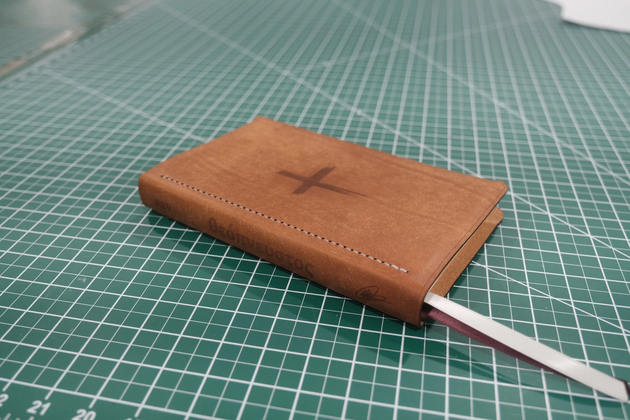 Sofield Leather - High Quality Leather Goods
