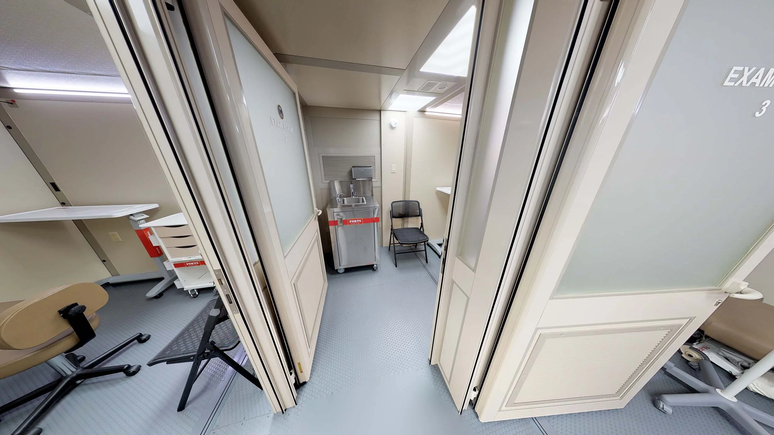 Mobile Clinics - Portable Healthcare Solutions — FORTS USA