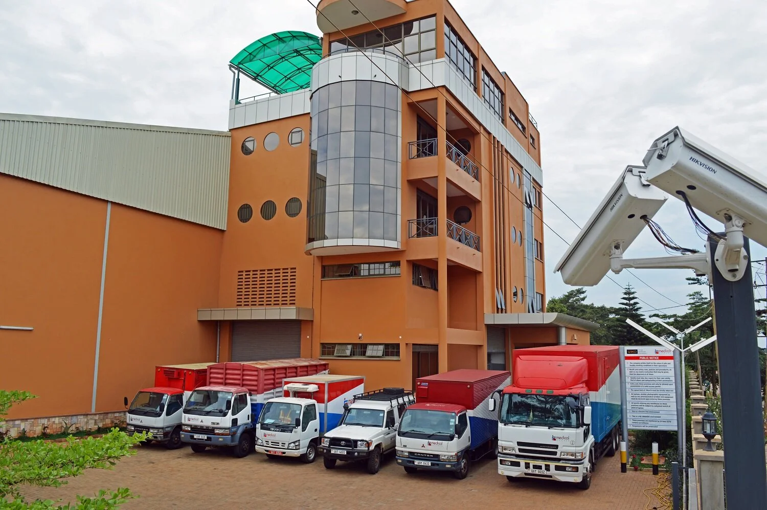 Sales & Logistics Infrastructure — UHD