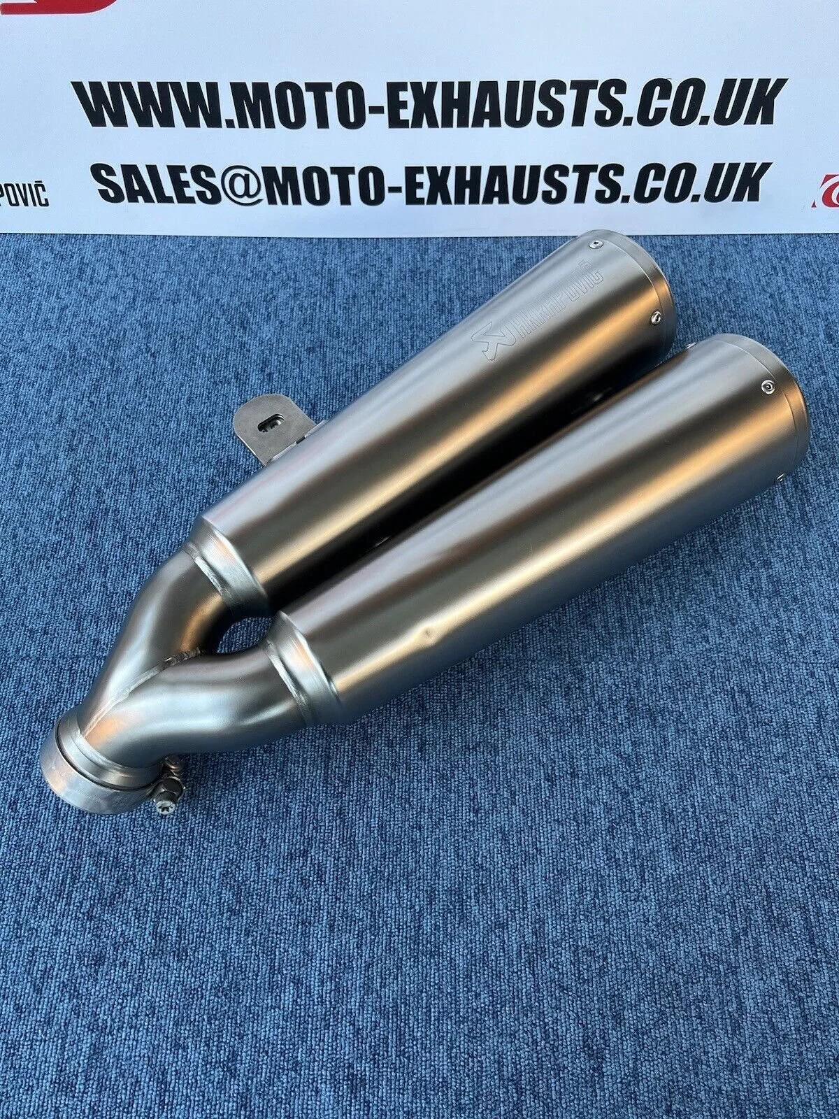 BMW R NINE T R9T EXHAUST - FACTORY FIT OEM TWIN AKRAPOVIC — Moto Exhausts