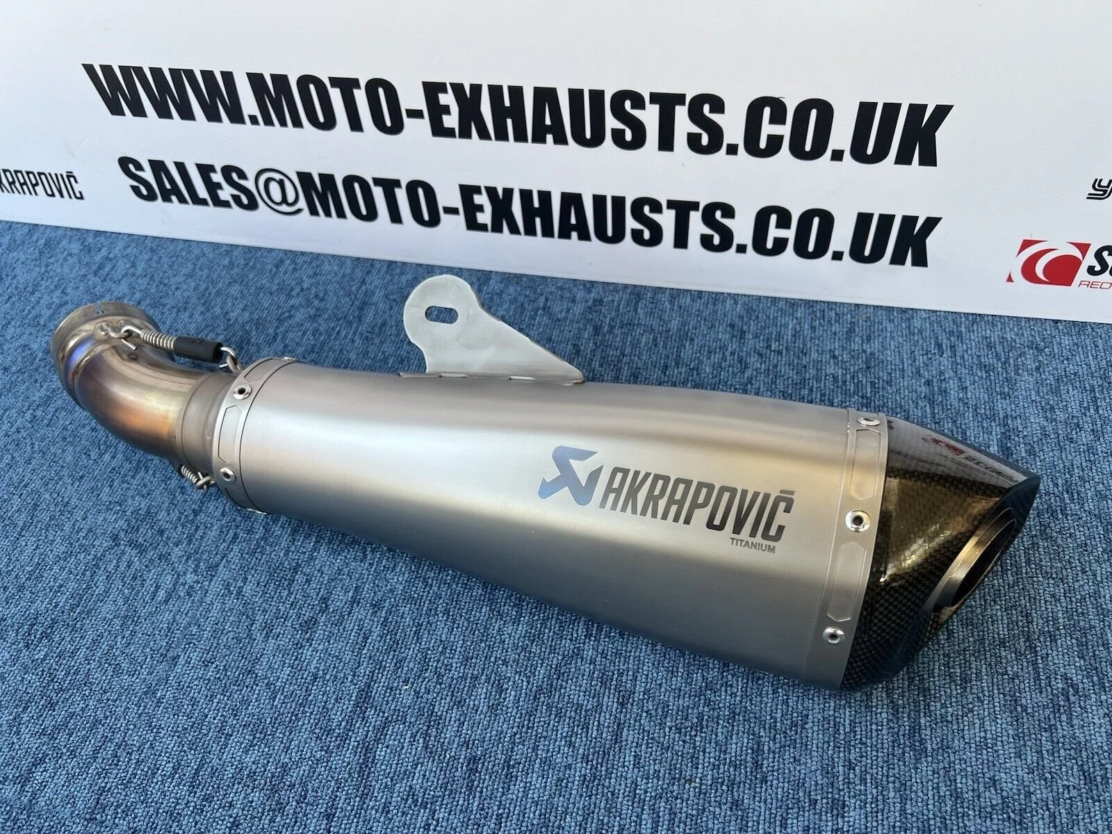 BMW R9T R NINE T Full Titanium Akrapovic Exhaust System — Moto Exhausts