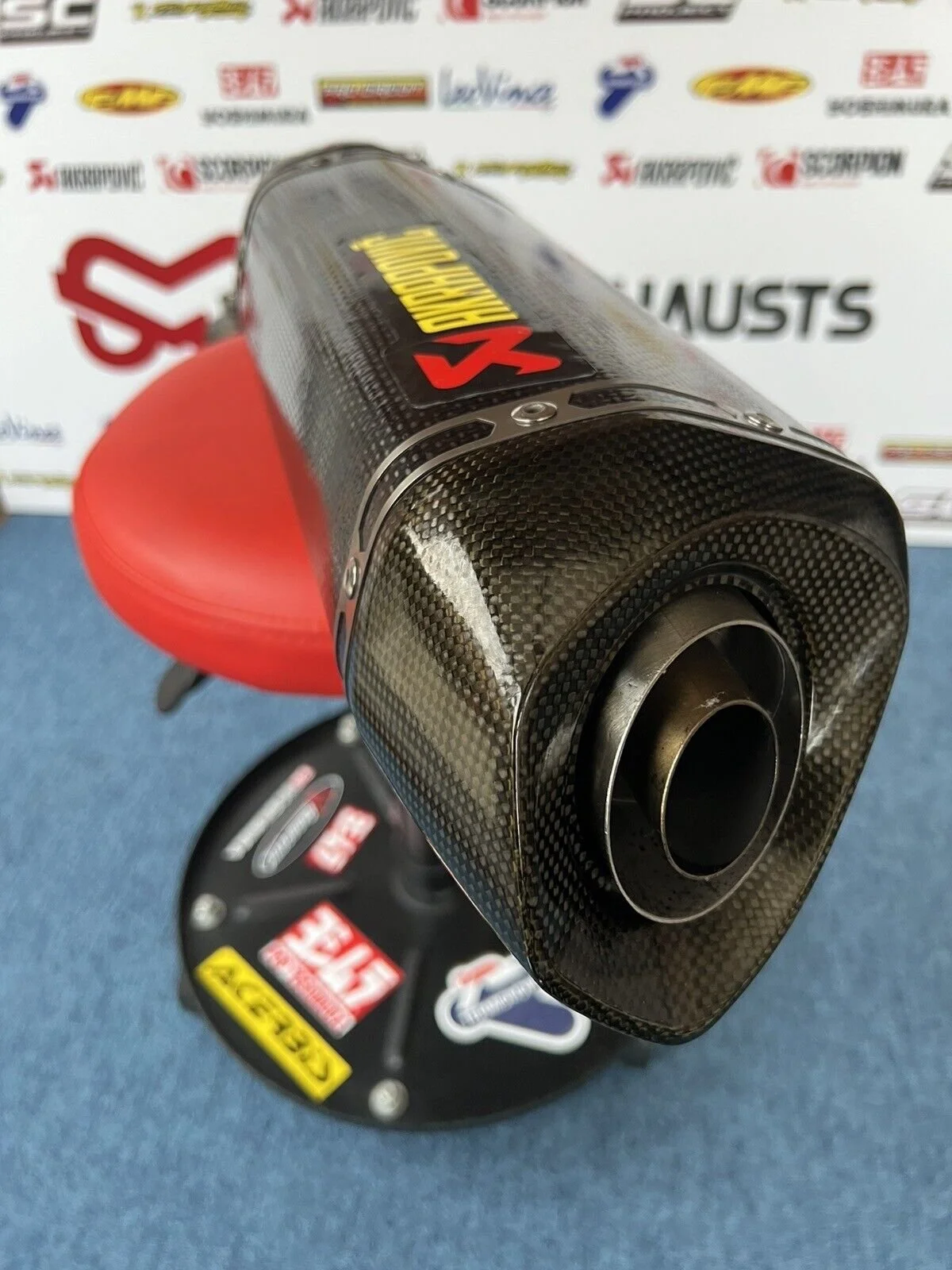 Kawasaki Z800 Akrapovic Carbon Silencer Slip-On Exhaust Silencer — Moto Exhausts