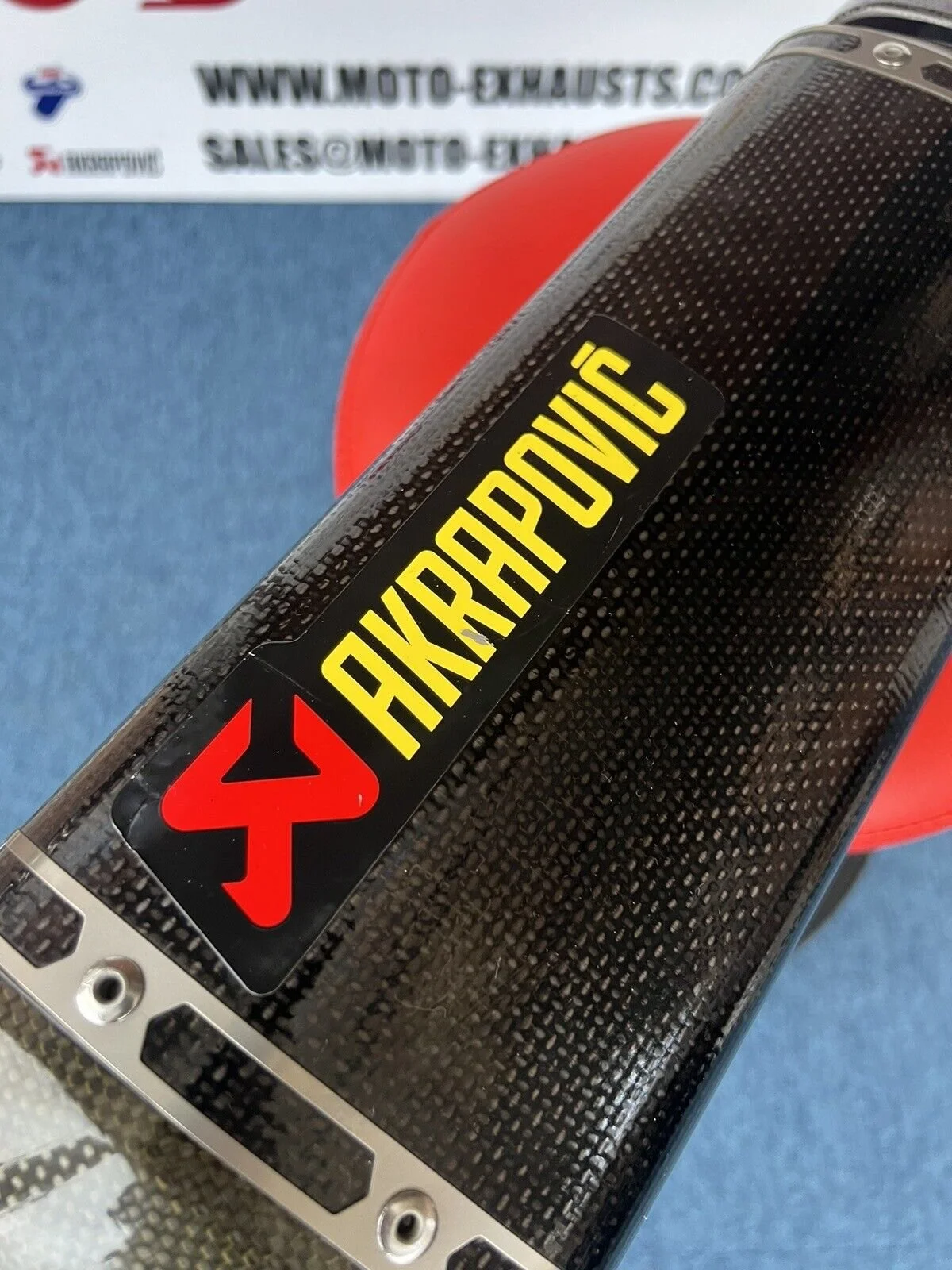 Kawasaki Z800 Akrapovic Carbon Silencer Slip-On Exhaust Silencer — Moto Exhausts