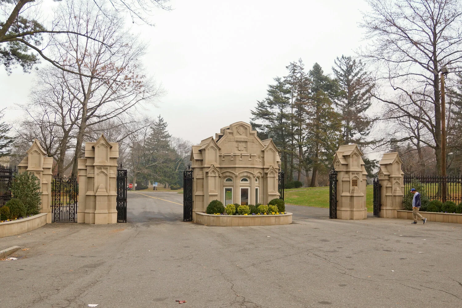Woodlawn Cemetery, Bronx NY - Richardson Monument Online Store