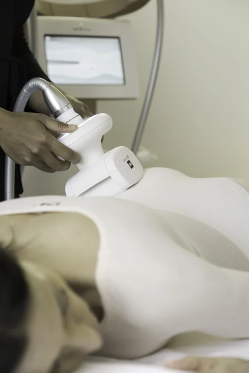 Découvrez le nouveau soin Cellu M6 Infinity - LPG Silhouette affinée et ...