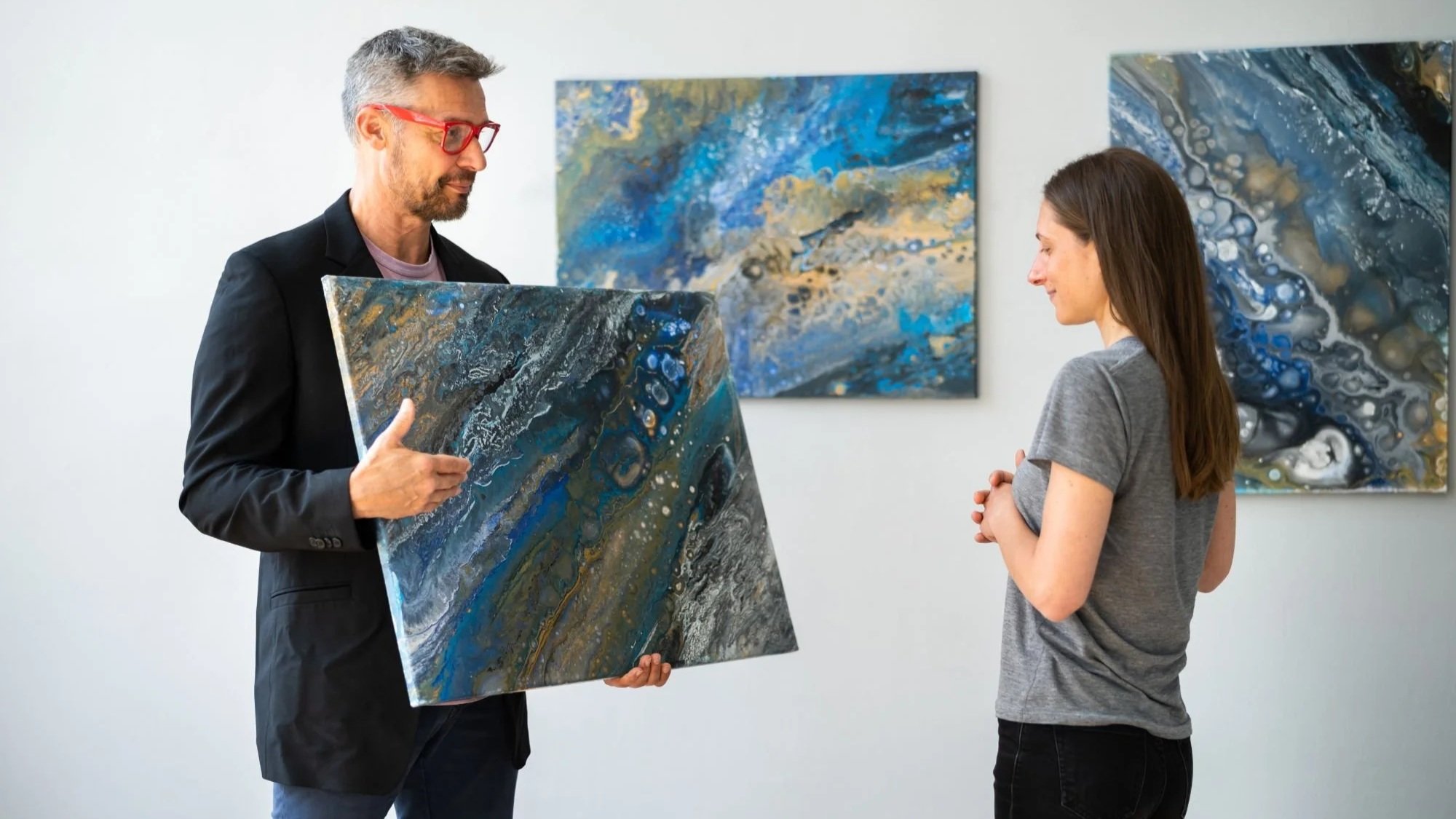 Comment revendre une œuvre d’art acheté en ligne ? — ArtCom Paris ...