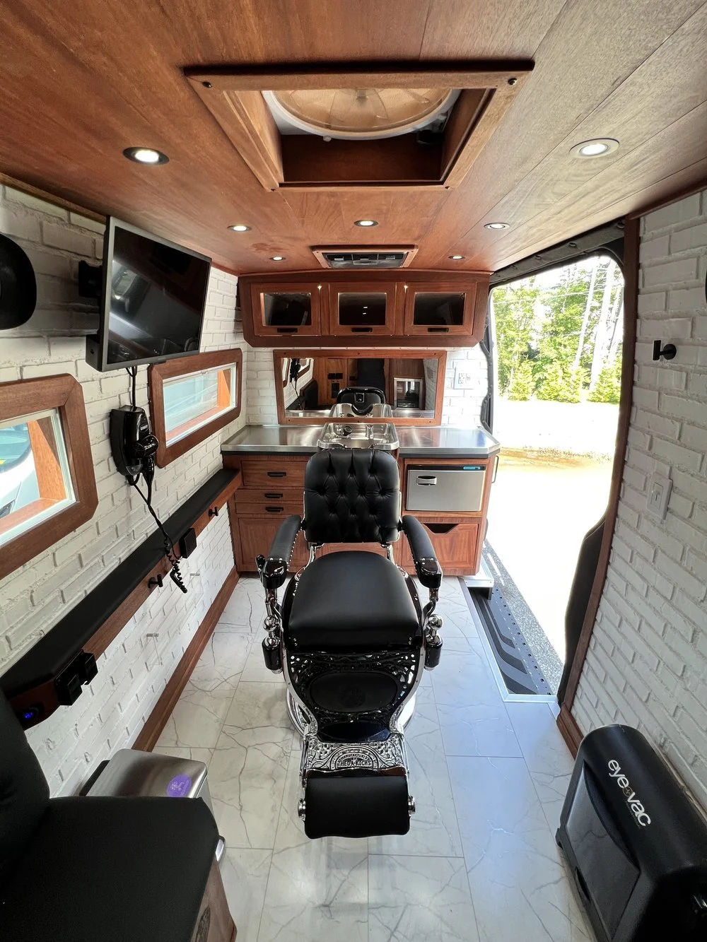 Build Portfolio — Interstate Vans | Custom Van Builder