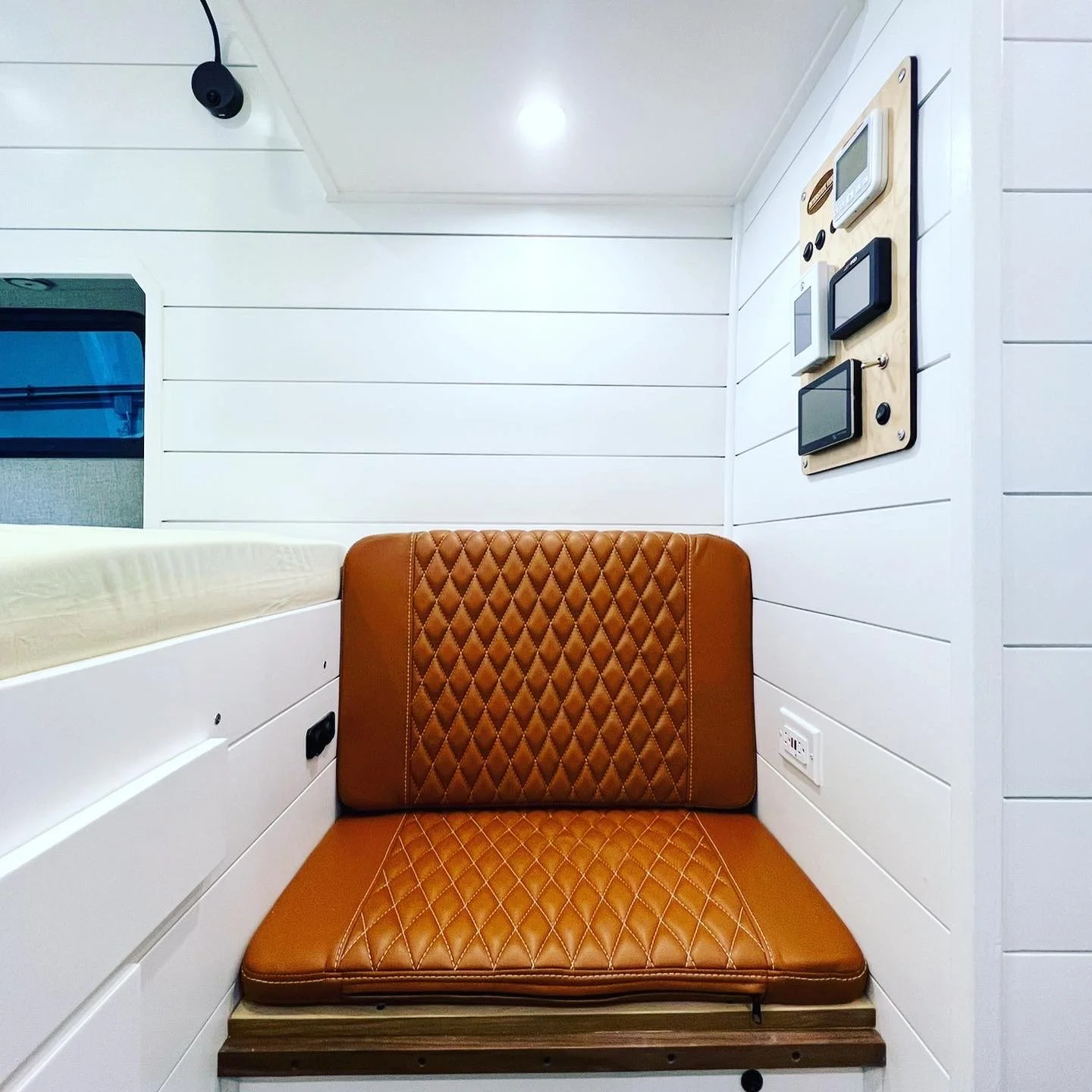 FAQs — Interstate Vans | Custom Van Builder