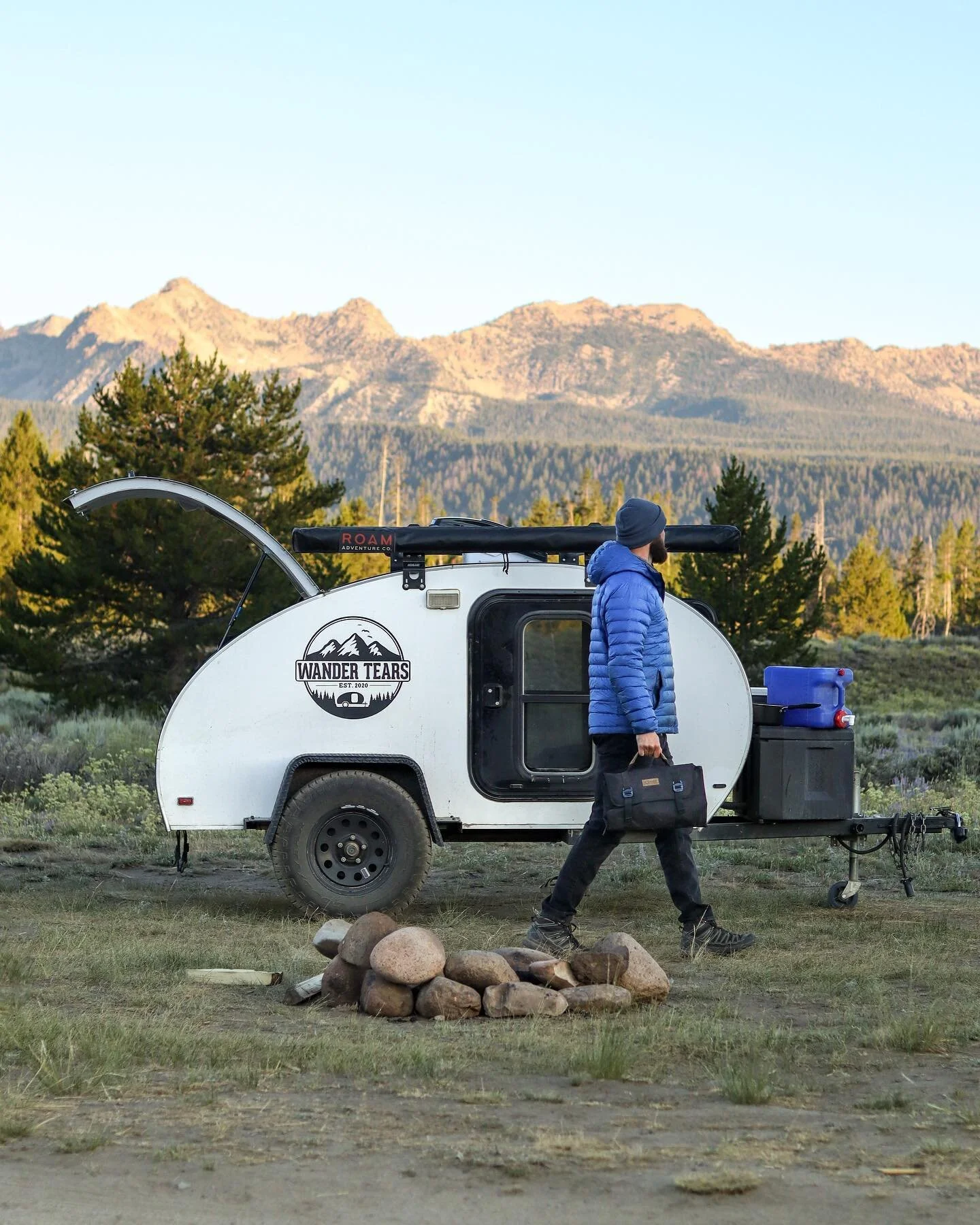 Wander Tears - Handcrafted Teardrop Trailers + DIY Camper Plans