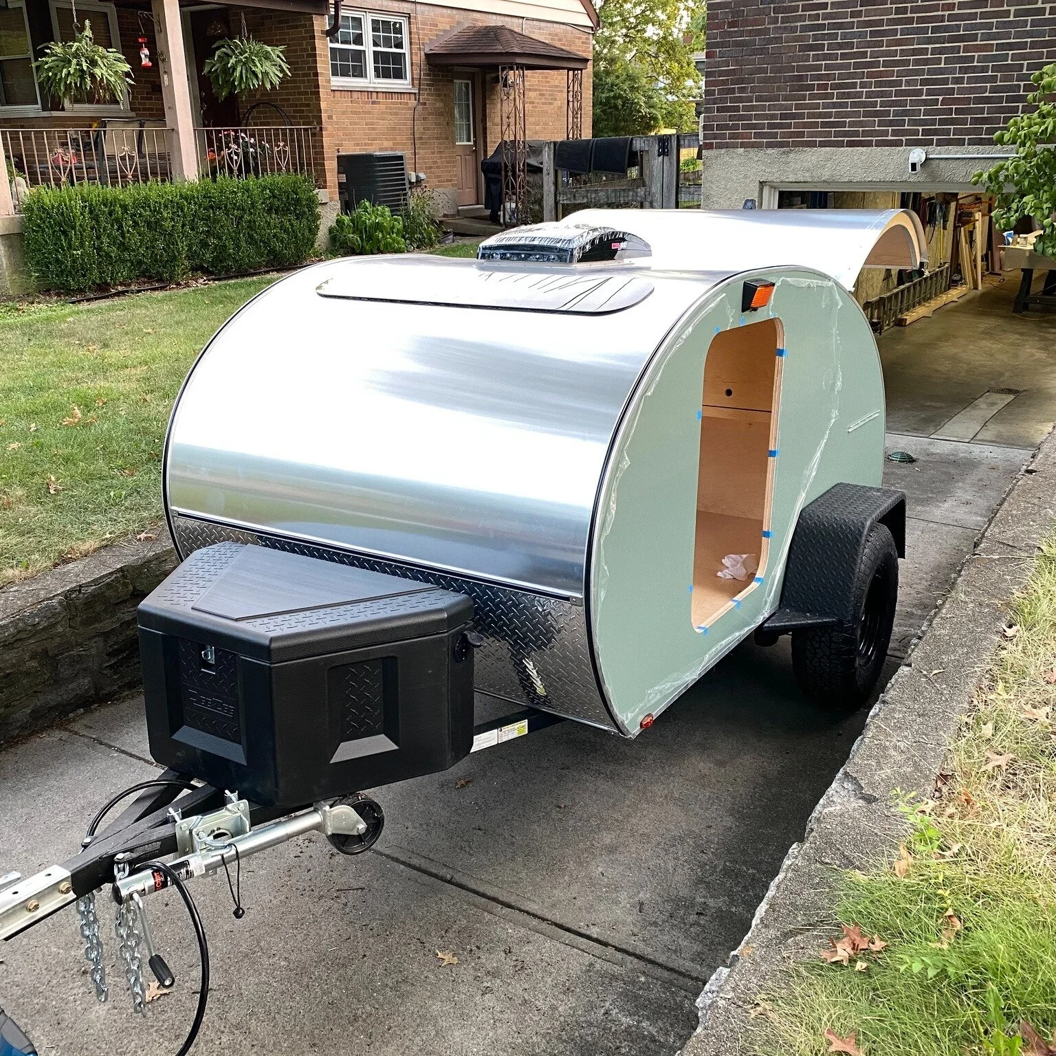 Wander Tears - Handcrafted Teardrop Trailers + DIY Camper Plans