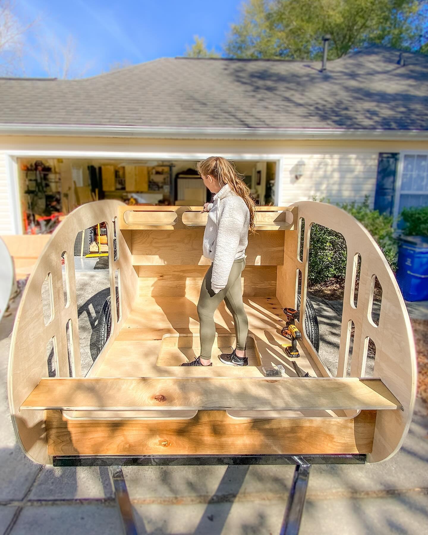 Wander Tears - Handcrafted Teardrop Trailers + DIY Camper Plans