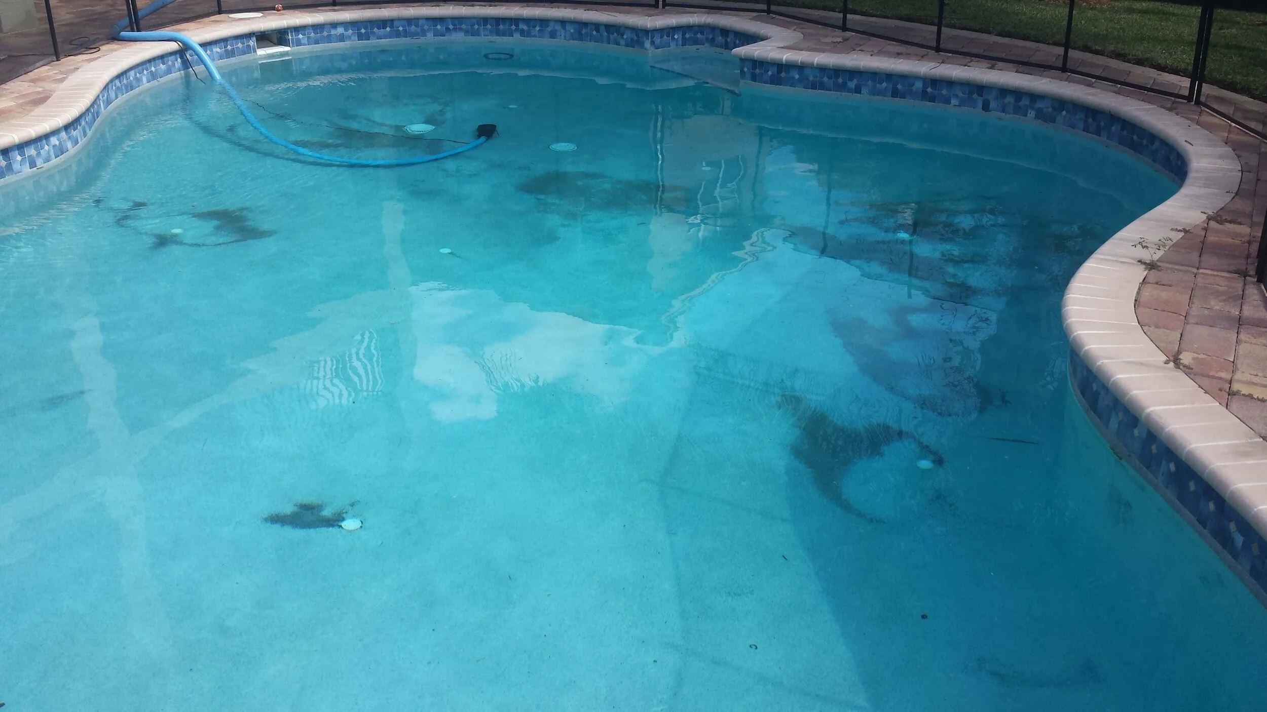 4 Reasons why your pool is Cracking and Stained — Suave Pools