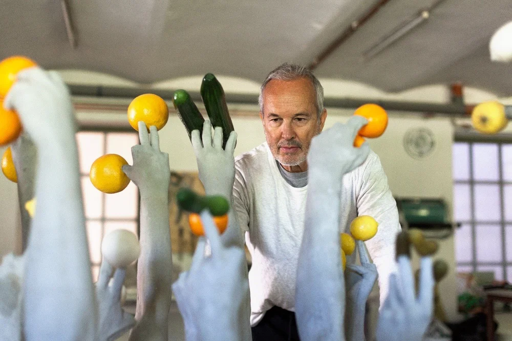 A Thought-Provoking Conversation with Erwin Wurm — Arte Realizzata