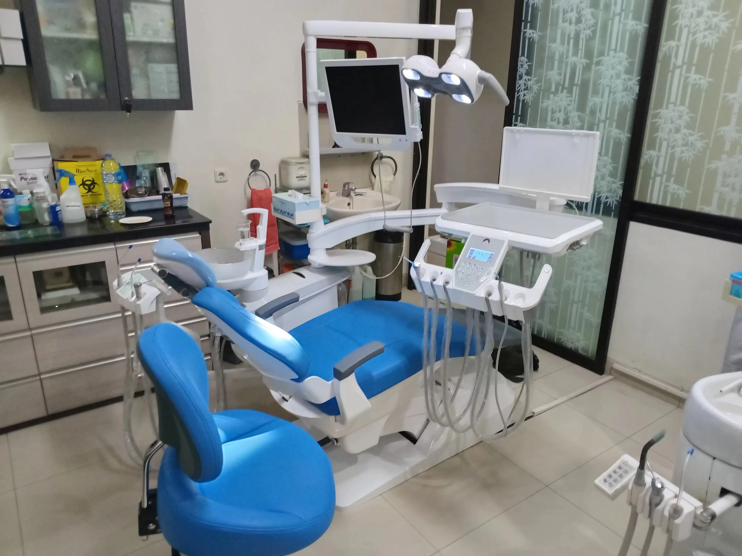 ANYE C3 Dental Chair | Kursi Gigi Modern & Ergonomis — PT Mandala Mitratama