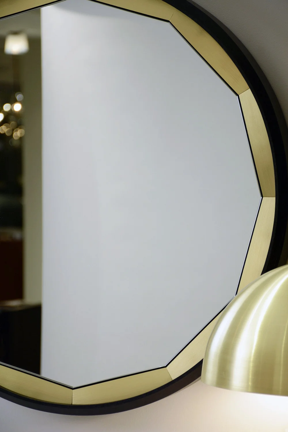 Acheron Mirror 32 — Matthew Fairbank