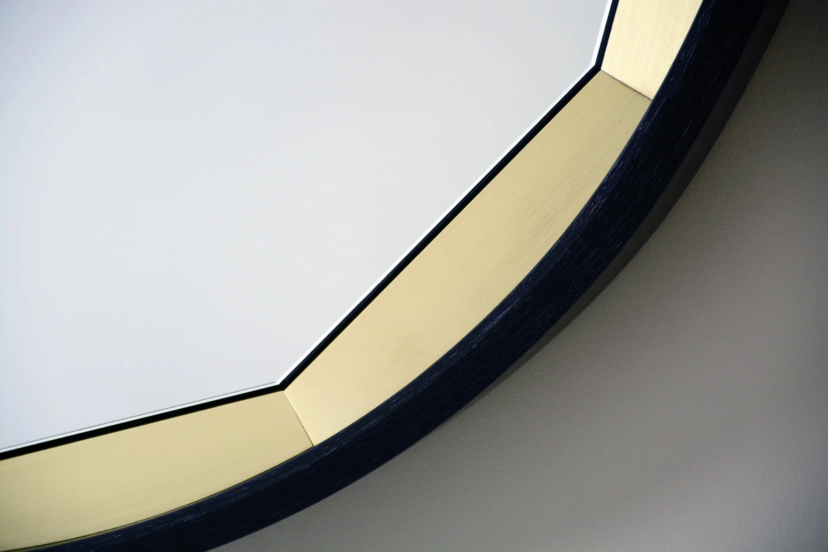 Acheron Mirror 32 — Matthew Fairbank