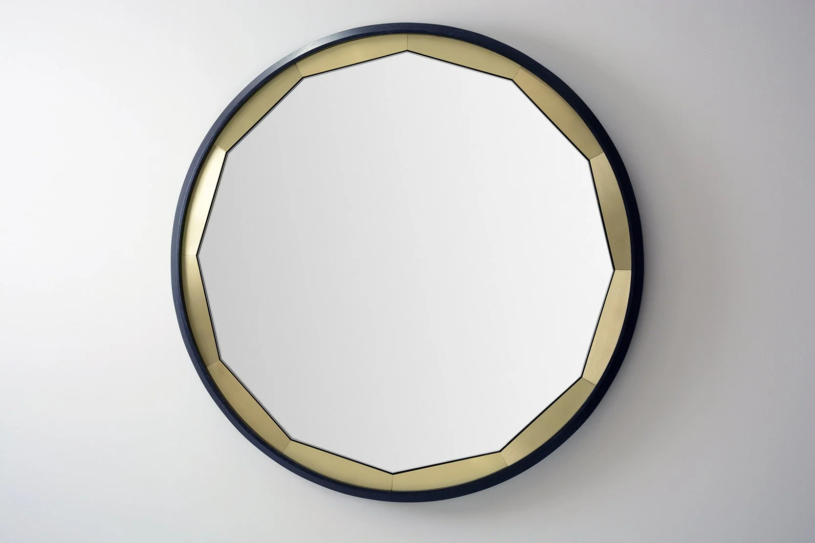 Acheron Mirror 32 — Matthew Fairbank