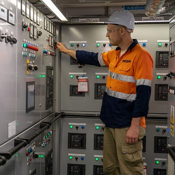 General 6 — Ausbright