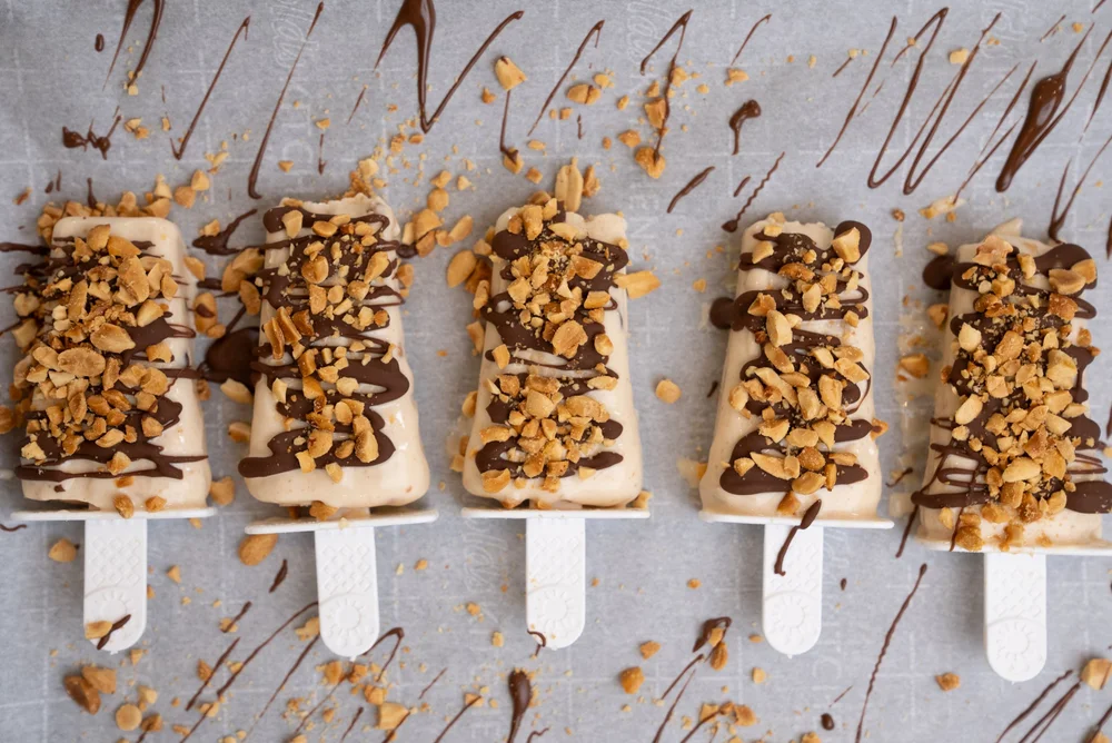 Healthy Snickers Frozen Yogurt Bars — Low Carb Love™