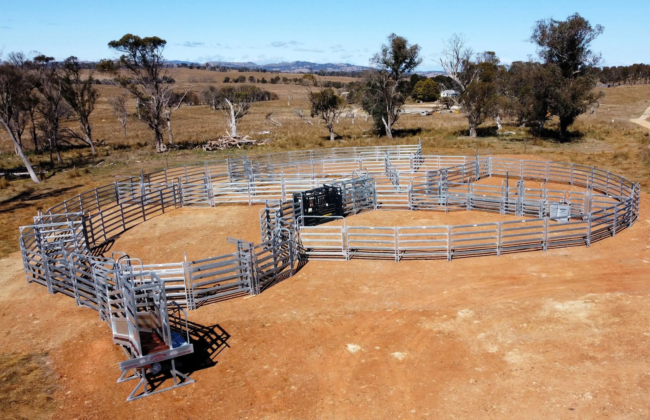 M&M Stockyards | Building Quality Australian Stockyards Since 1990