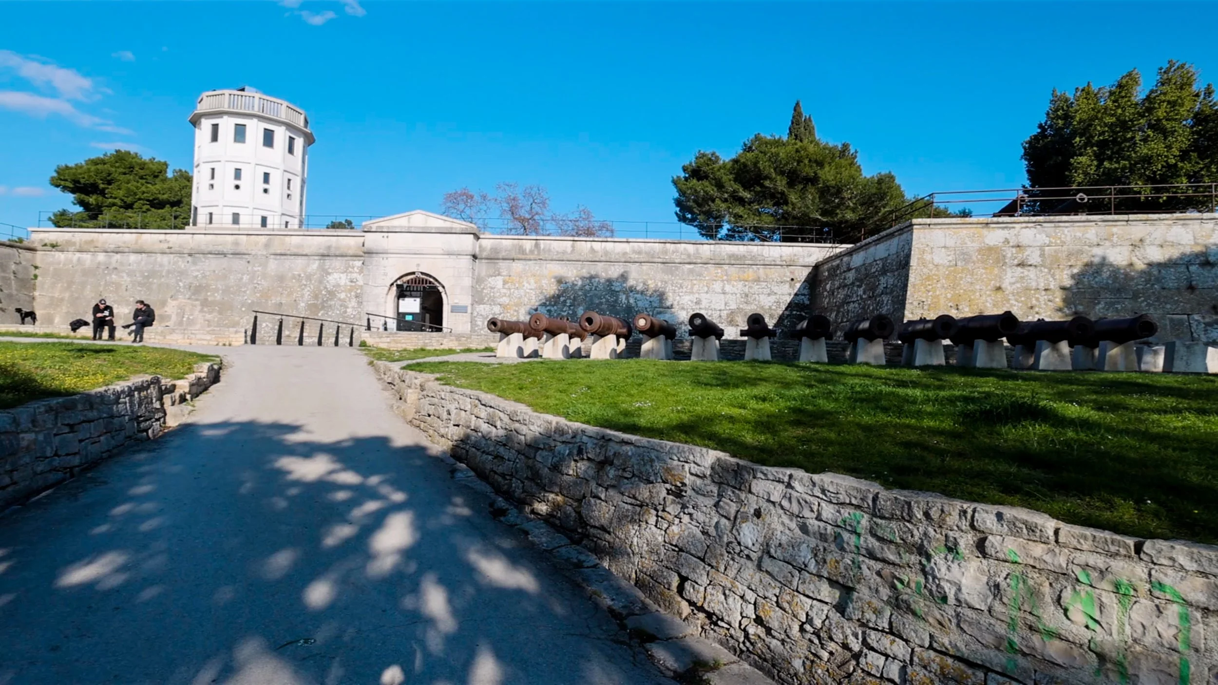 How to Explore Pula, Croatia in One Day — One Way Ticket